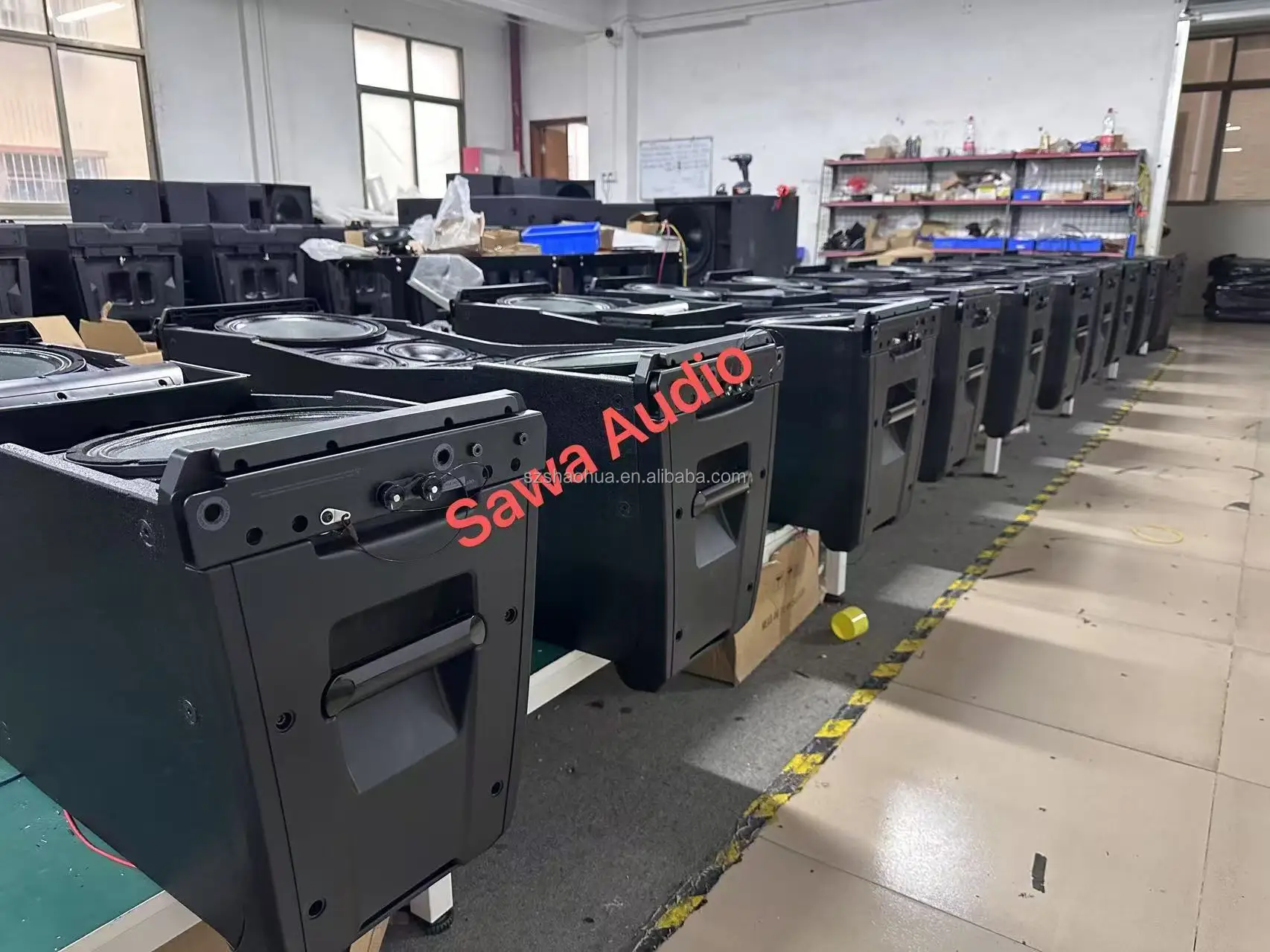 HDL 50-A 4K Double 12 Inch 3 Way Active Line Array Speaker