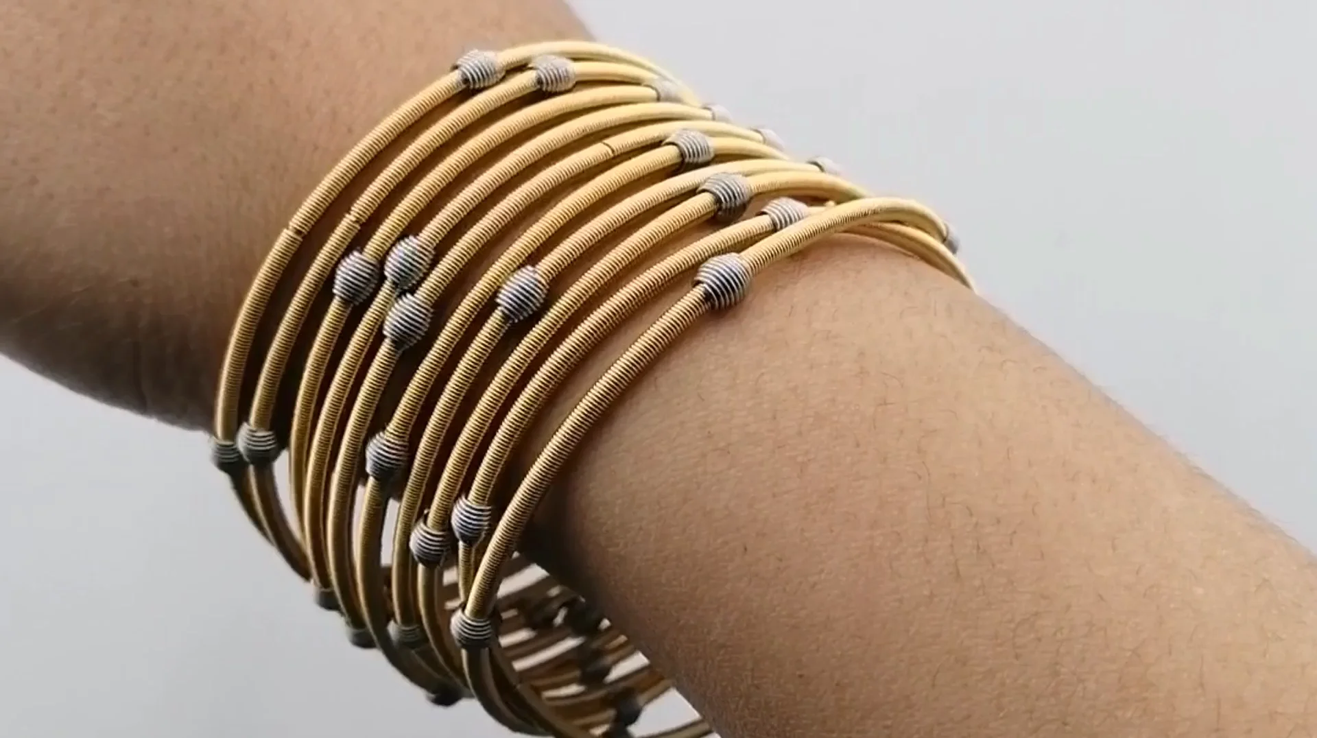 Amoryubo High End 18k Gold Plated Stainless Steel Strech Spring ...