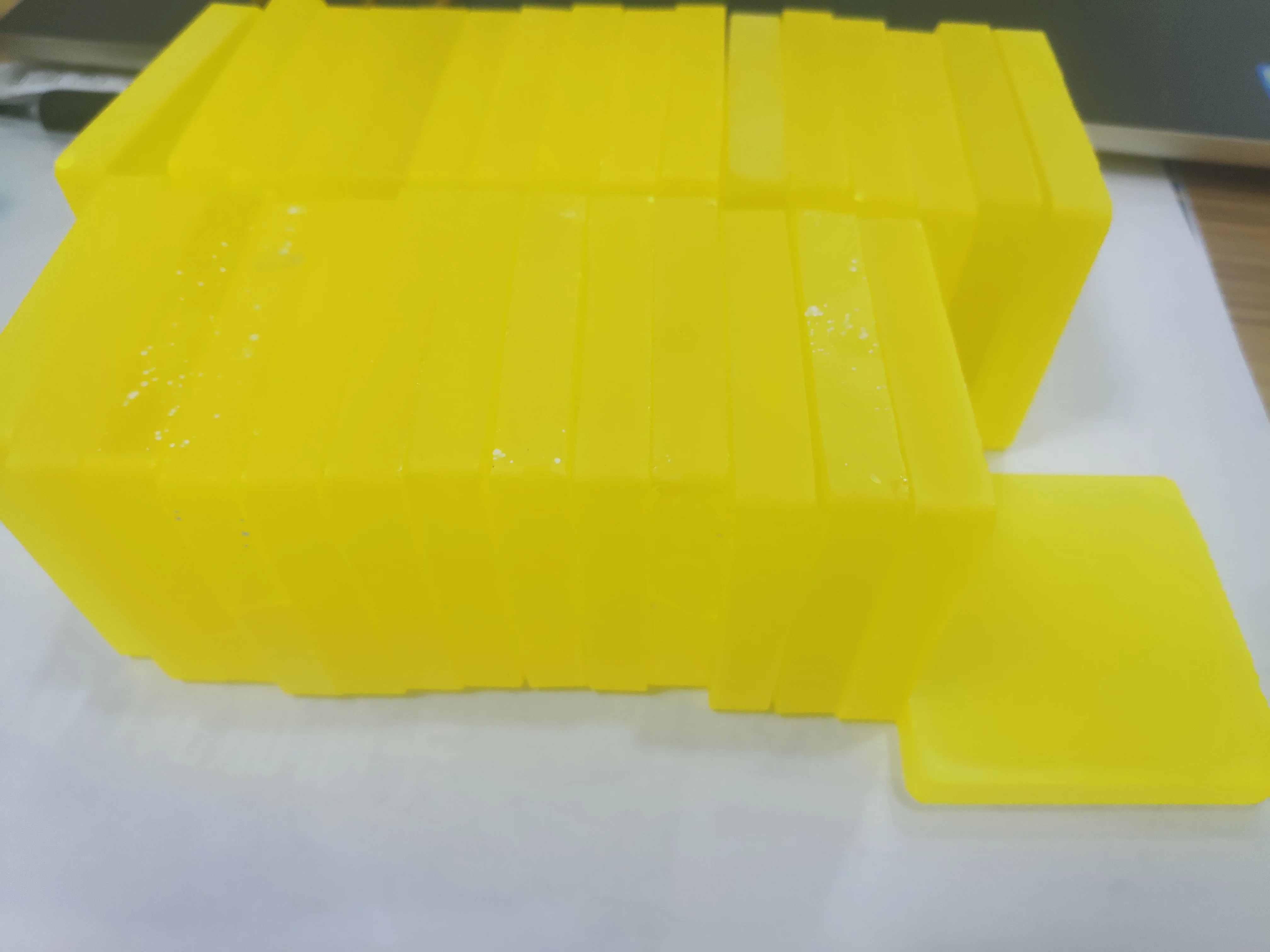 YAG Raw Material - Yttrium Aluminium Garnet for Jewelry