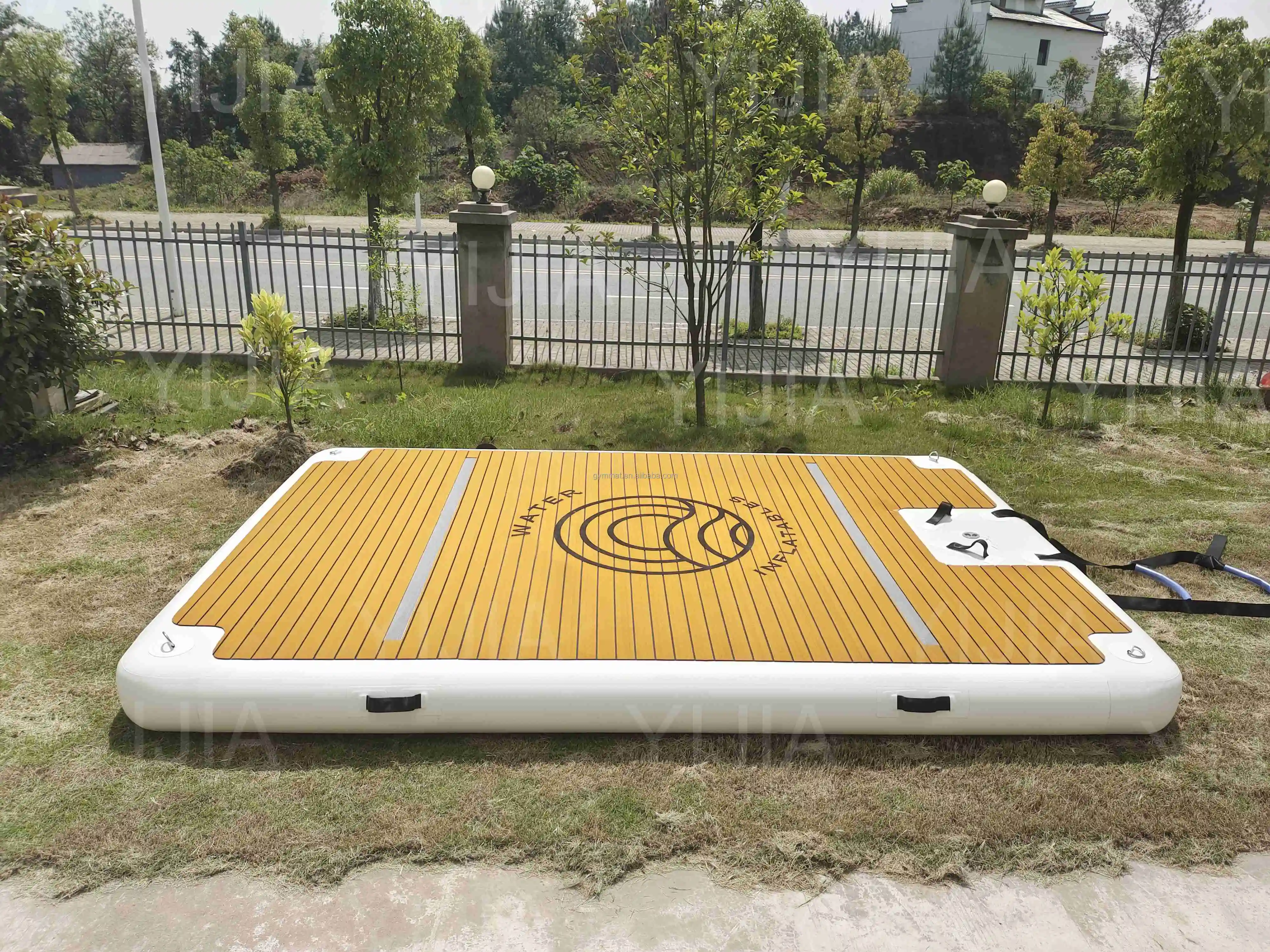 Outdoor Inflatable Swim Island - Floating Entertainment