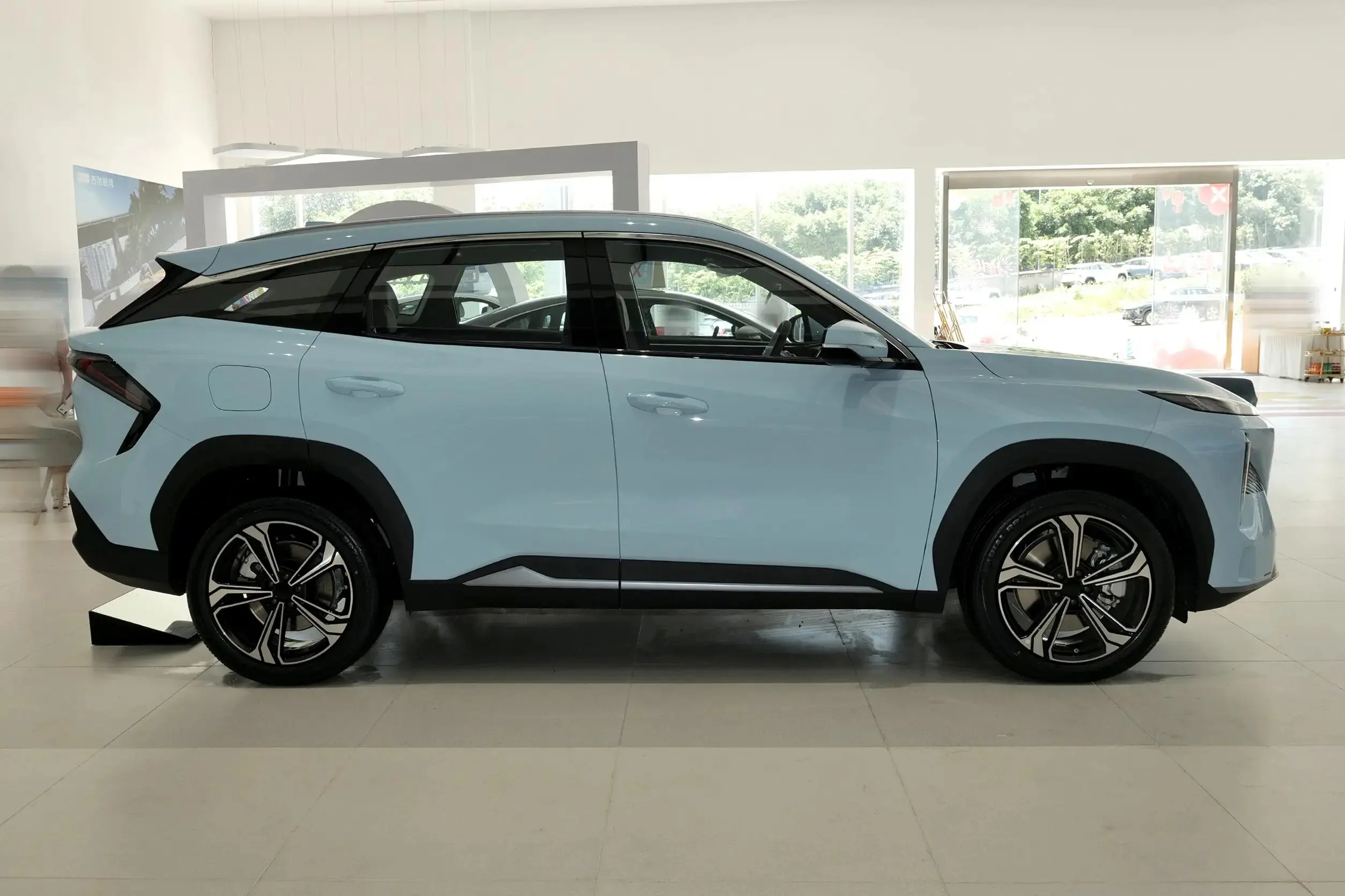 Geely Yinhe L7 9GE Smart Electric SUV High Cost Ratio Discounted Price ...