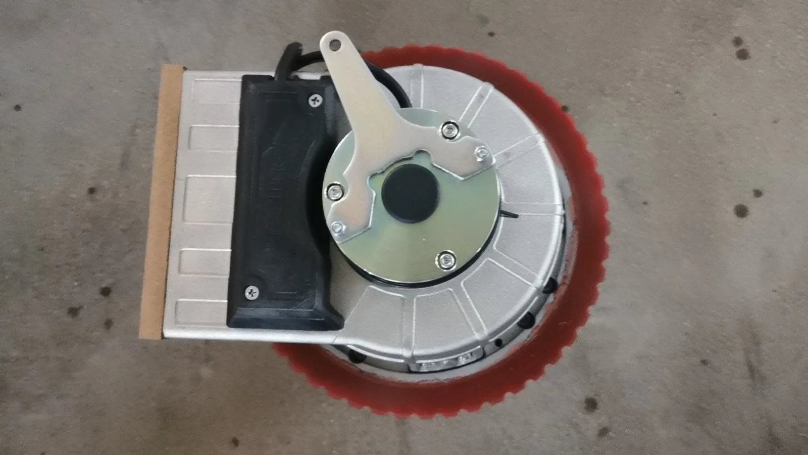 Tennant T7 Drive Wheel Floor Scrubber Machine by Changzhong