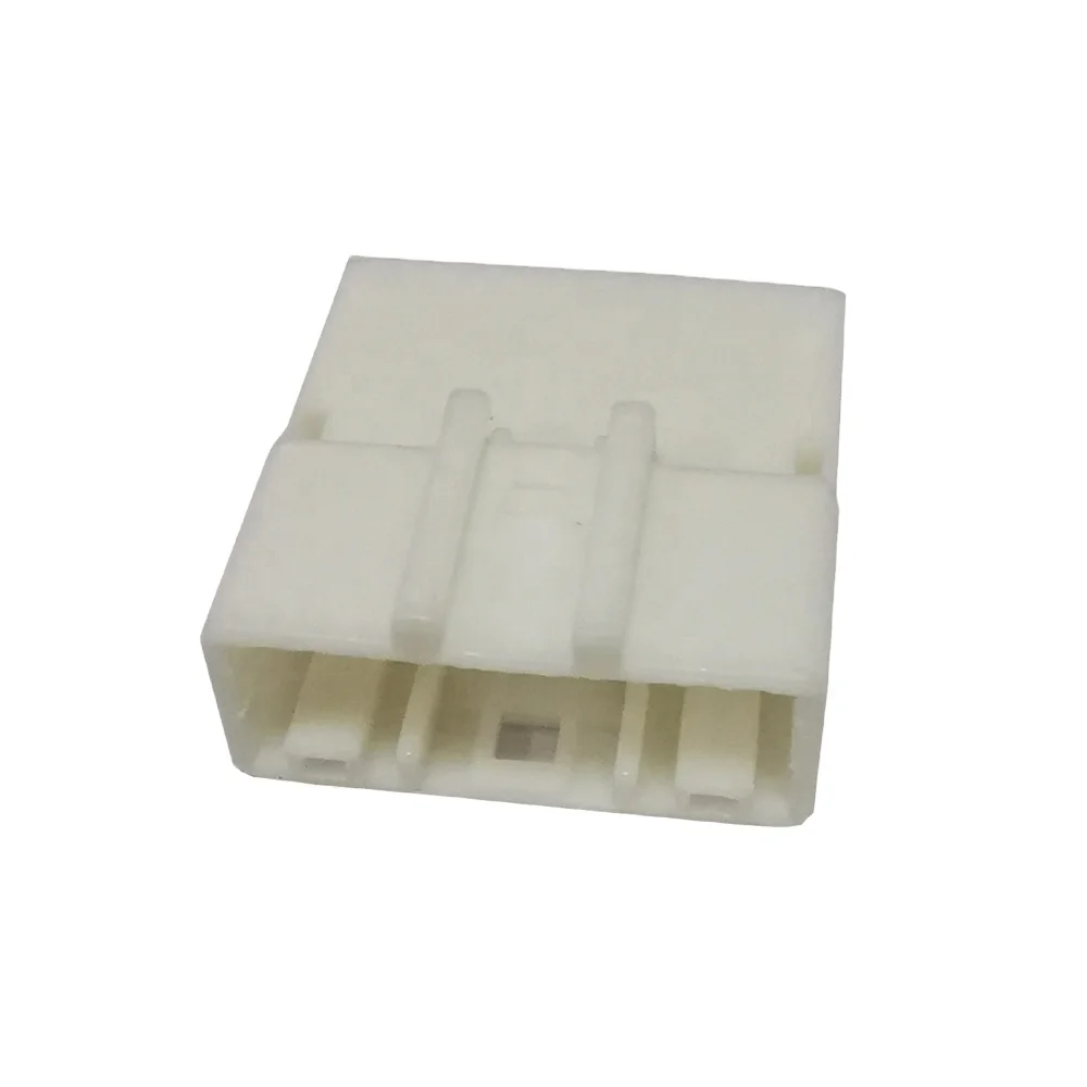 24 pin automotive connector Housing for male terminals, Wire-to-Wire ...