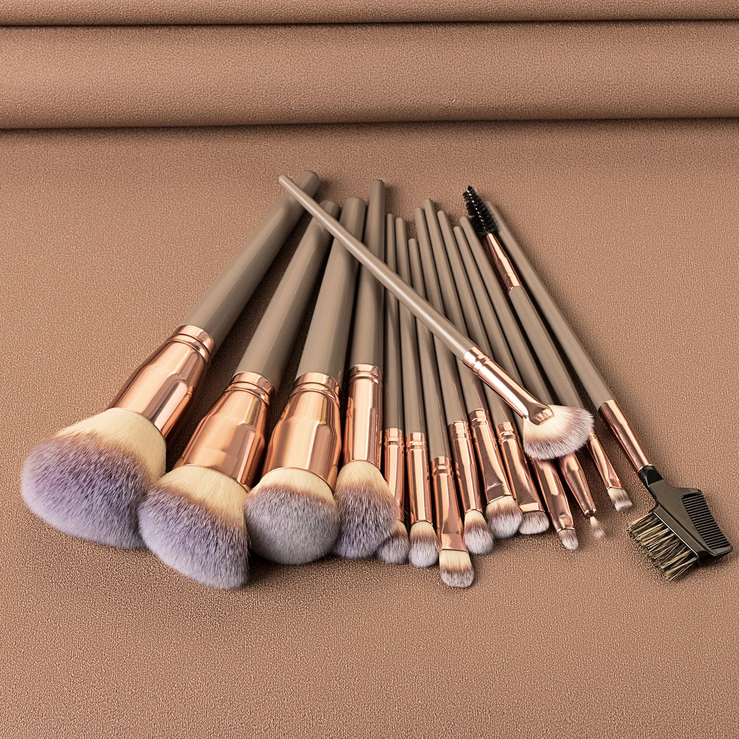 Vegan Makeup Brush Set - 15pcs Portable & Customizable