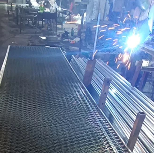 Hot Galvanized Steel Metal Garden Fence PVC Coated Green 3d V Triangle ...