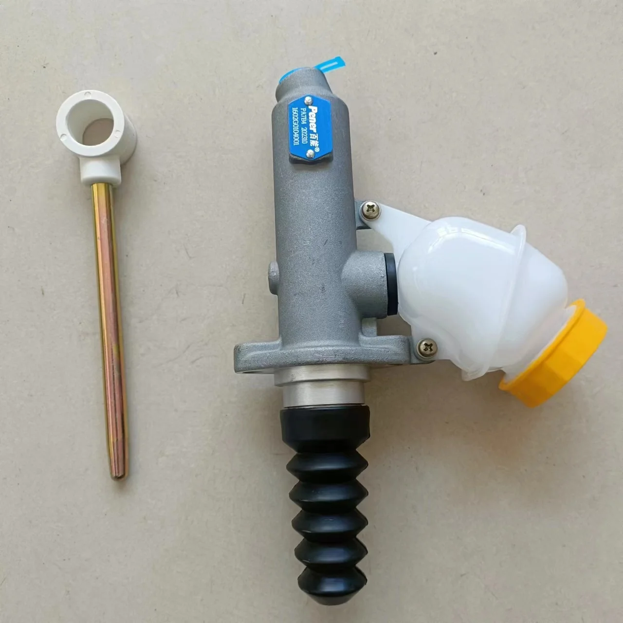 Sinotruk Howo Truck Engine Parts Clutch Master Cylinder Wg9719230023 ...