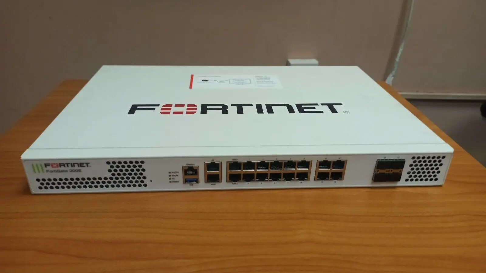 Original F/S Fortinet Fortigate with Fast Shipment Firewall Fortinet FG ...