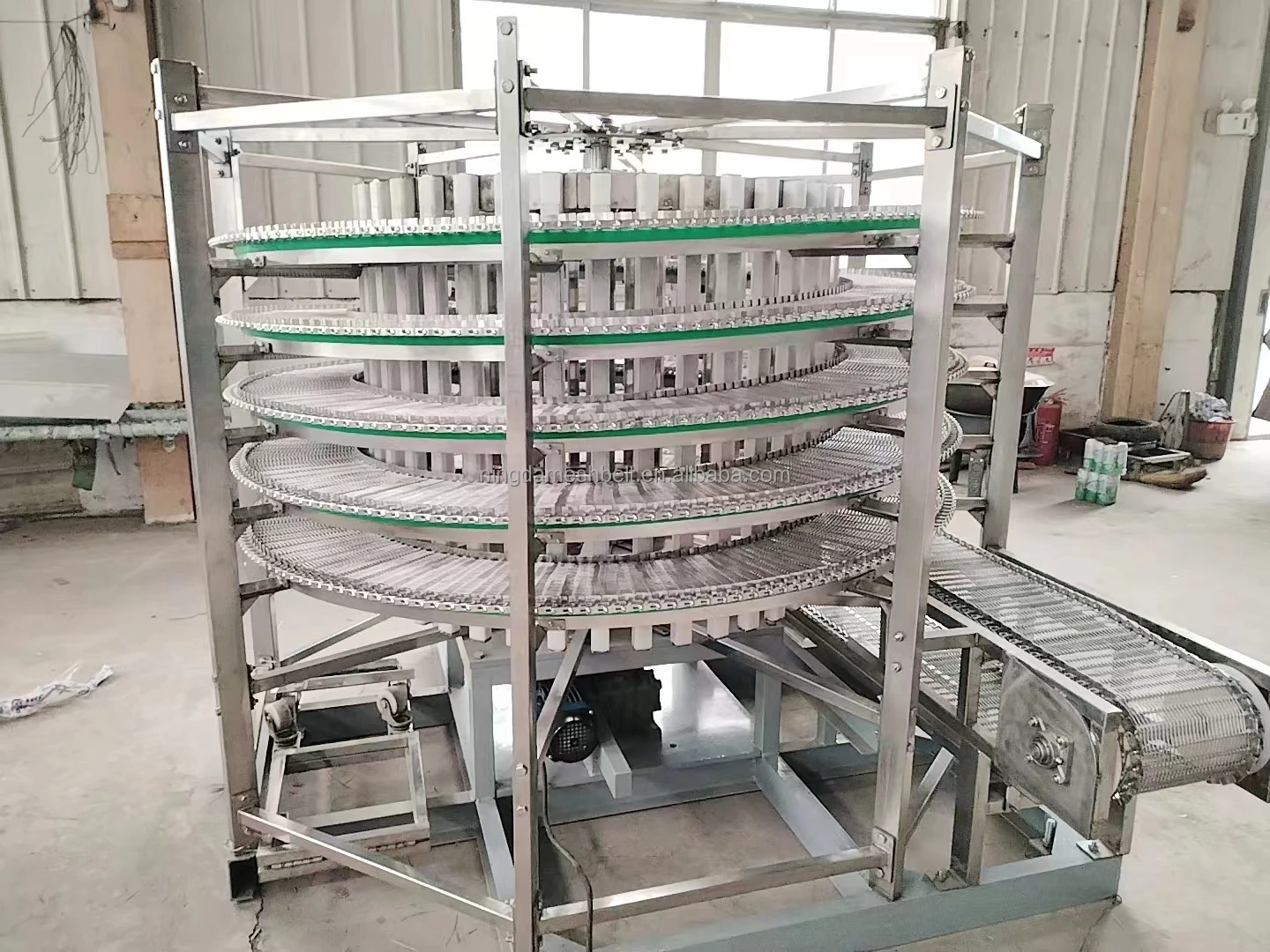 Stainless Steel Conveyors - Efficient and Durable Solutions