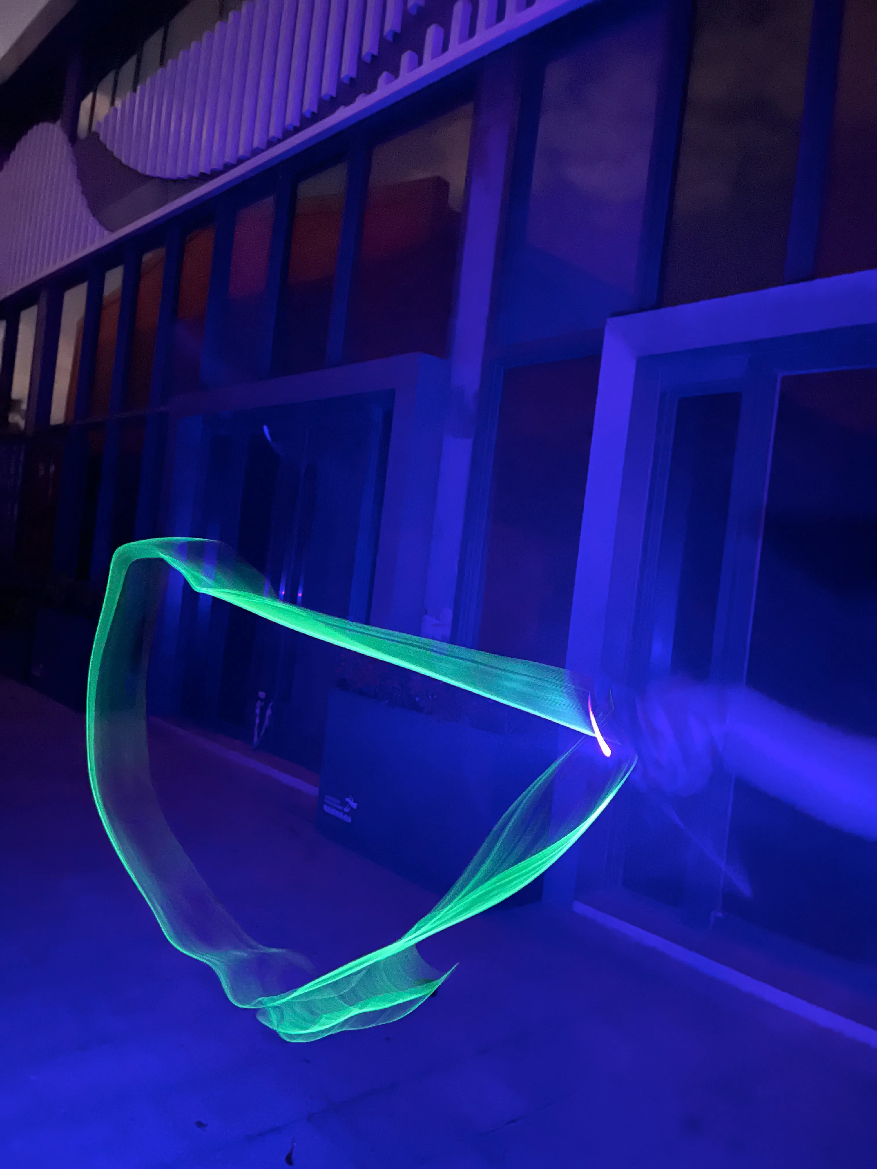 Tik Tok New String Shooter Usb Glow In The Dark Loop Lasso Toy Light ...