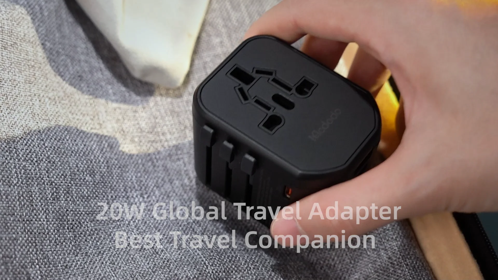 Mcdodo International Universal Travel Adapter 20w Pd Dual Usb+ Usb-c ...