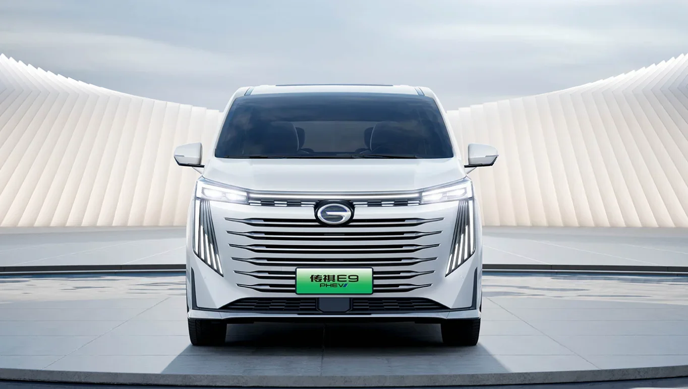 The 2024 Trumpchi E 9 Has A Range Of 1,032 Km And A 190 Hp L 4 Plug-in ...