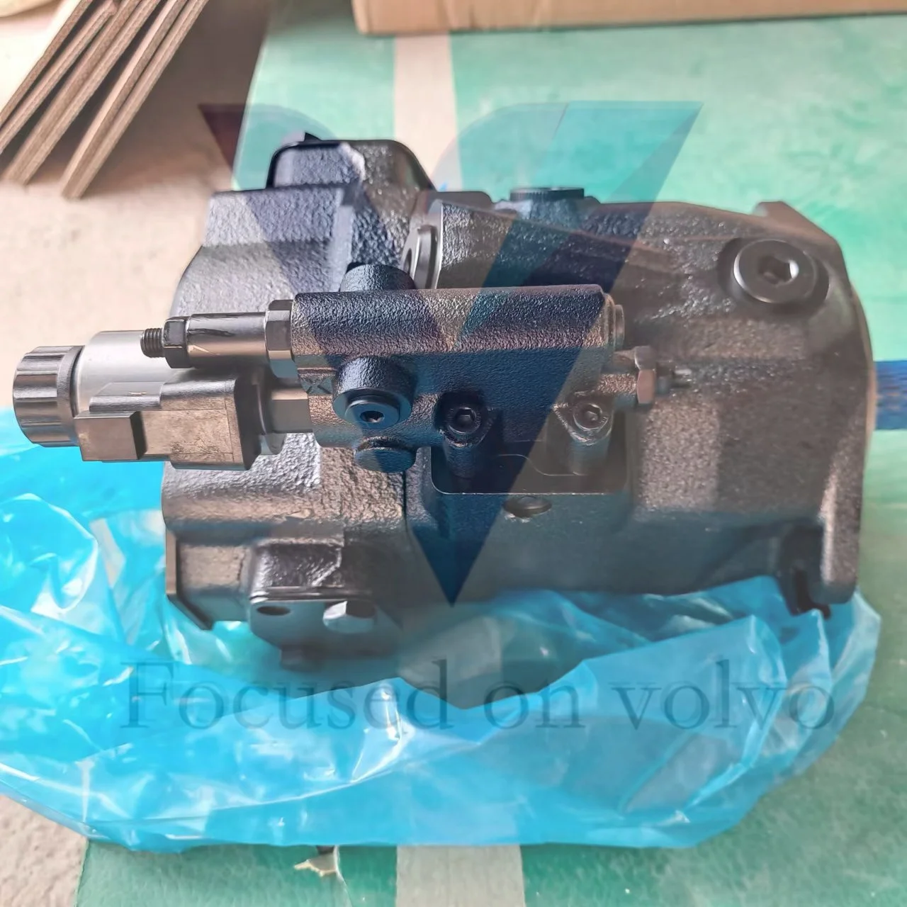 Acculated Dump Truck Hydraulic Pump Voe15020161 15020161 For A40f Fs ...