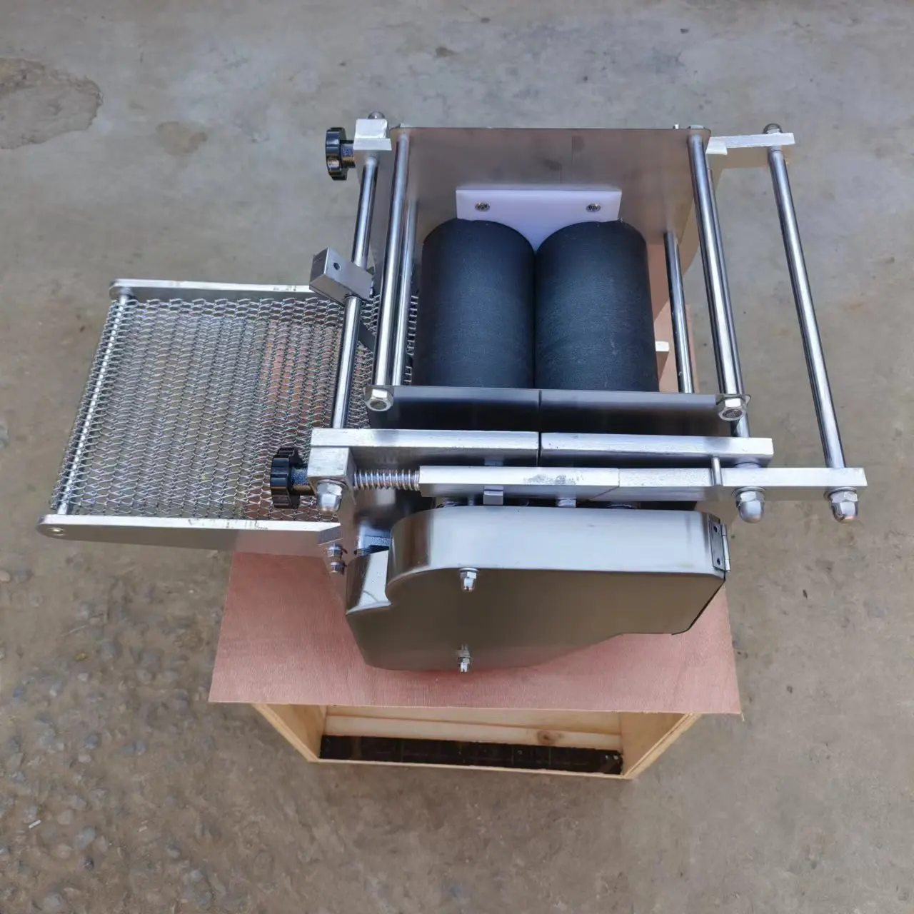 Full Automatic Industrial Flour Corn Mexican Tortilla Machine Taco Roti ...