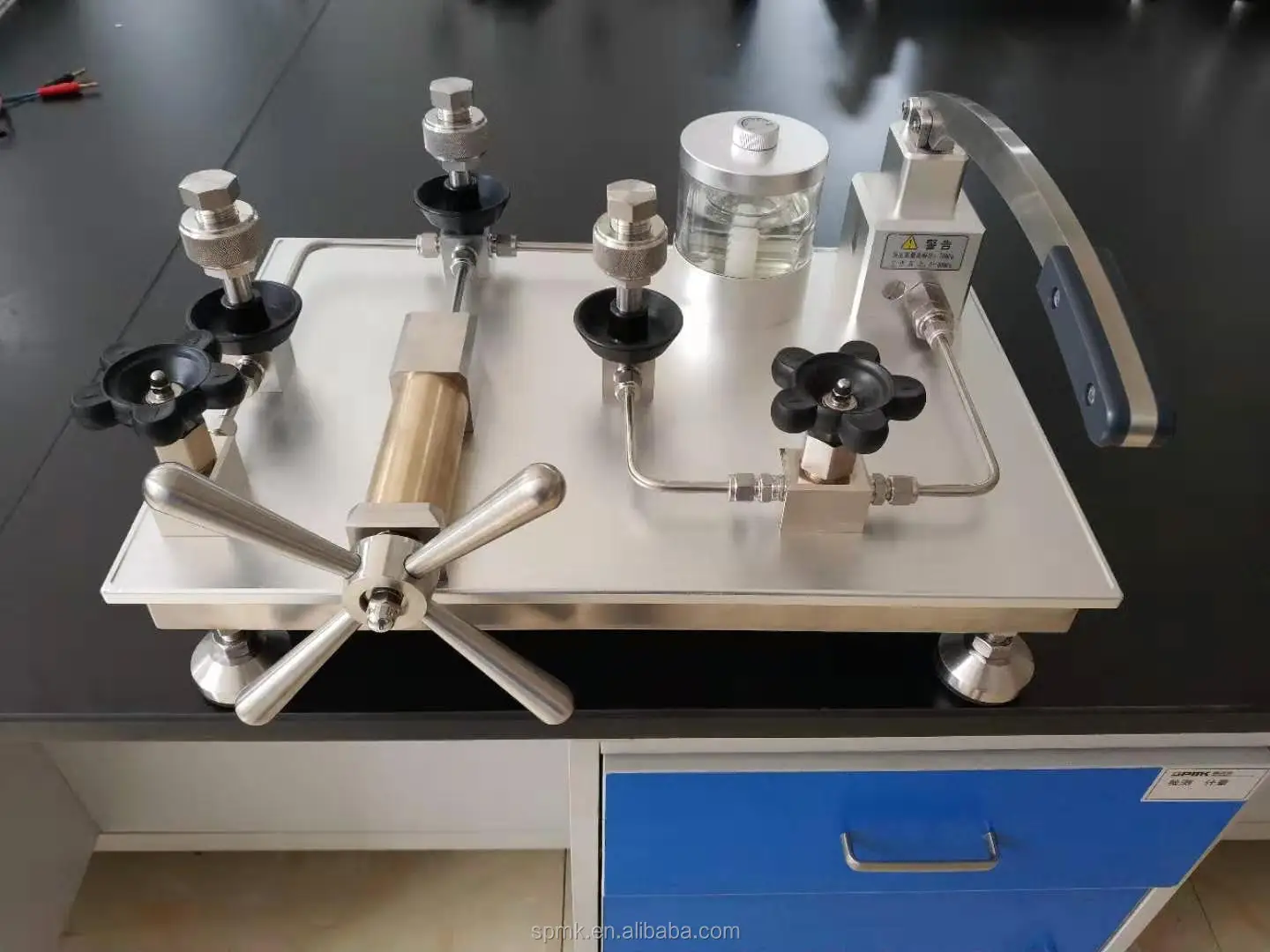 Handuse 1000bar Liquid Pressure Gauge Comparator - Buy Pressure ...