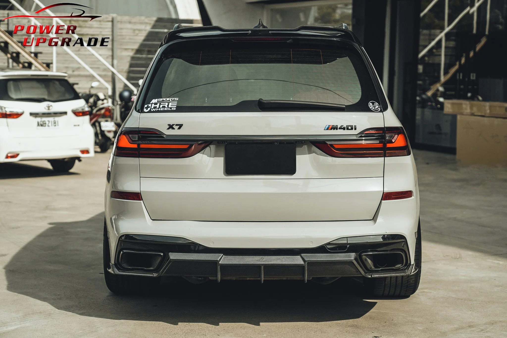 For BMW X7 G07 Carbon Fiber Body Kit Front Bumper Front Lip Side Skirt ...