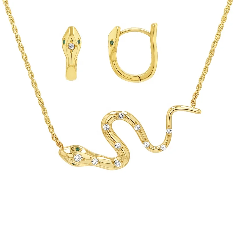 Gemnel Fashion 18k Gold Plated Wholesale Price Emerald Diamond Serpentine Huggies Snake Necklace ...