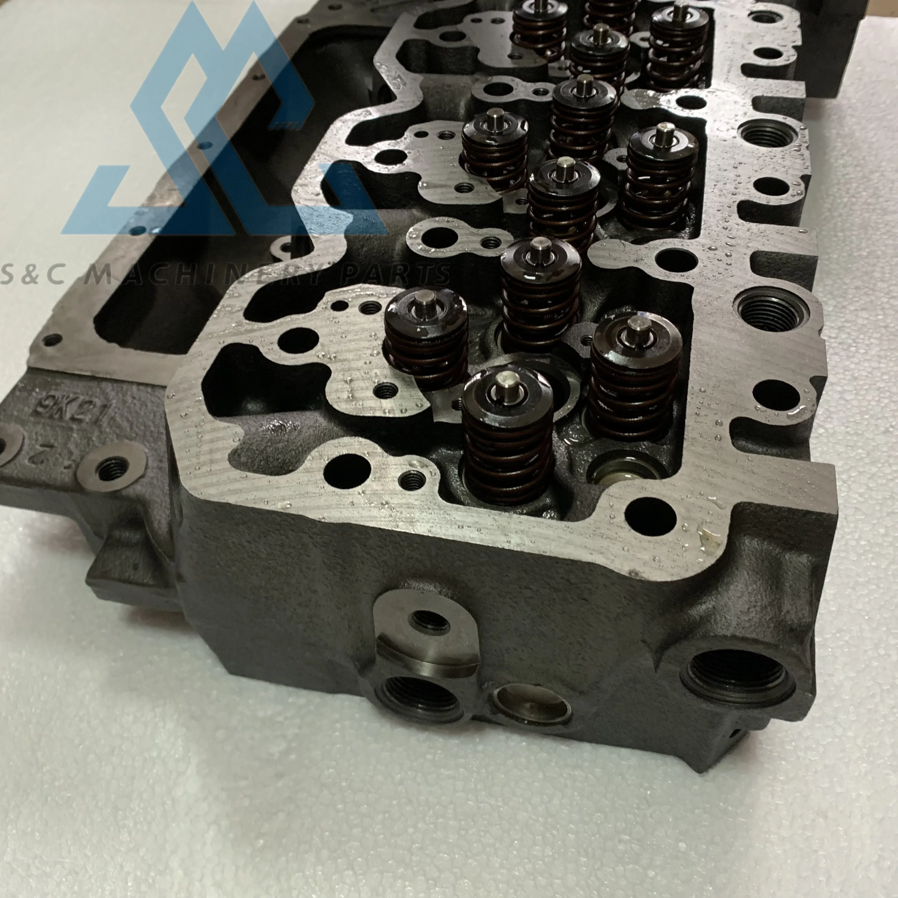 Cummins ISD ISDE ISDE4 4D107 QSB4.5 Engine 4 Cylinder Head ASSY 4941495 ...