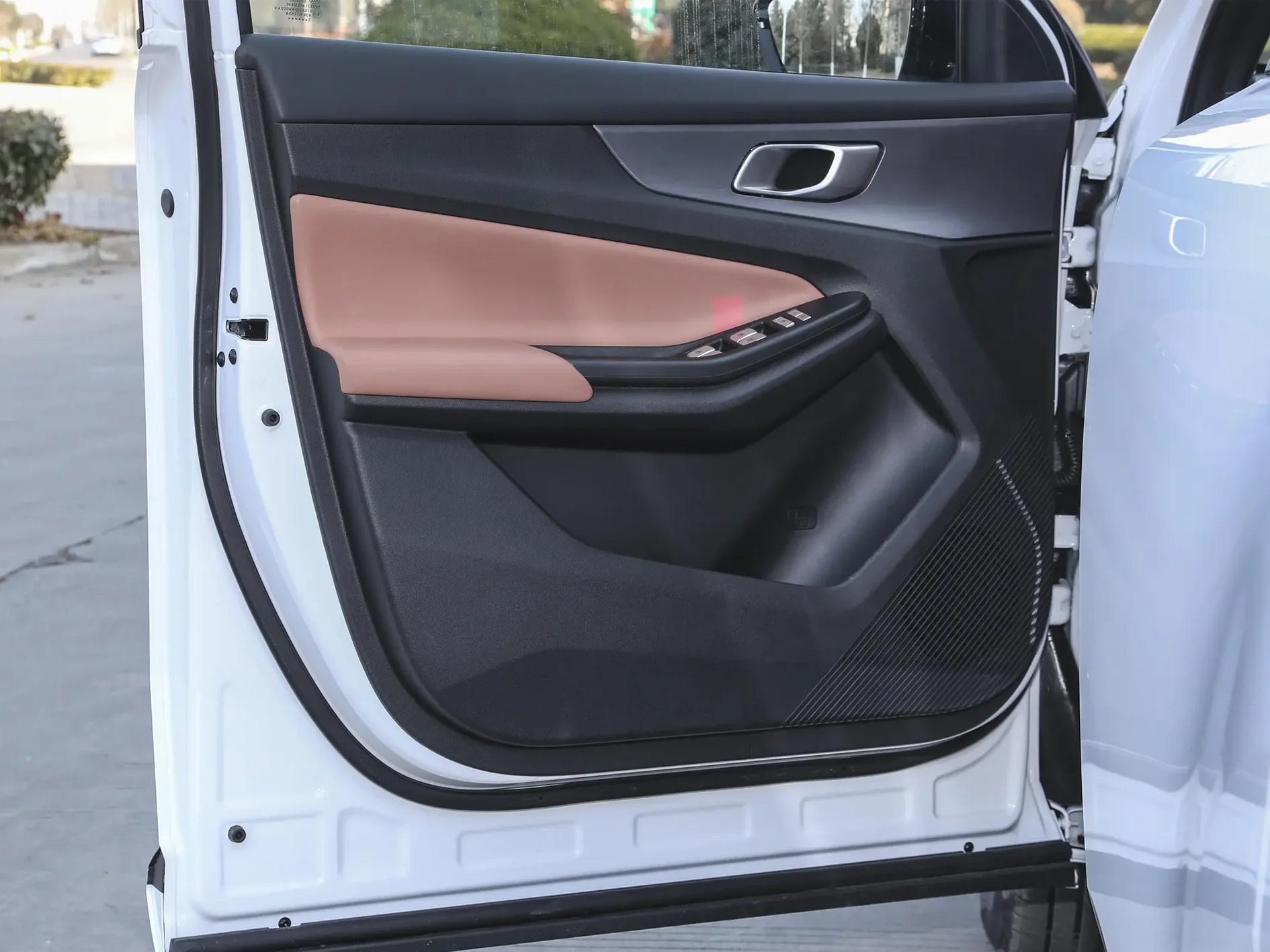 China Changan Automobile 2024 Changan Qiyuan Q05 Hybrid Electric ...