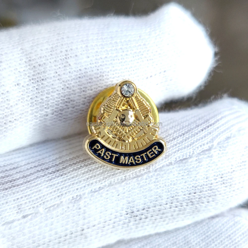 3D Gold Past Master Pin - Freemasonry Cut Out Lapel Pin