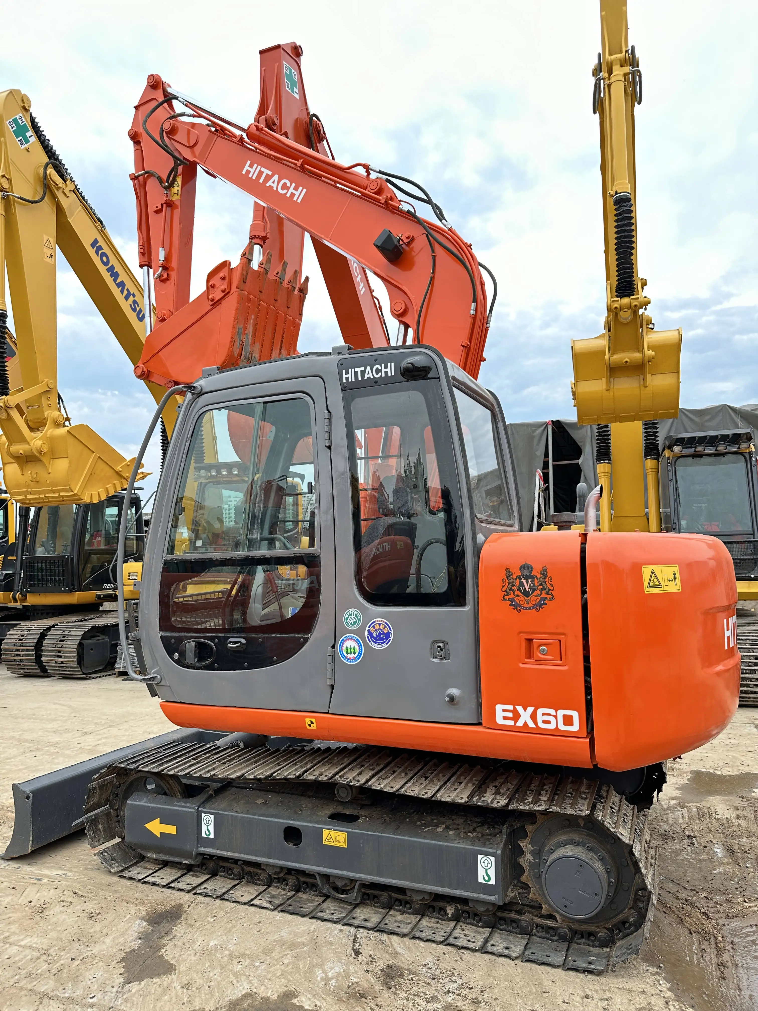 Low Fuel Consumption Janpan 6ton Mini Used Hitachi Ex60 Hydraulic Crawler Excavator - Buy Low ...