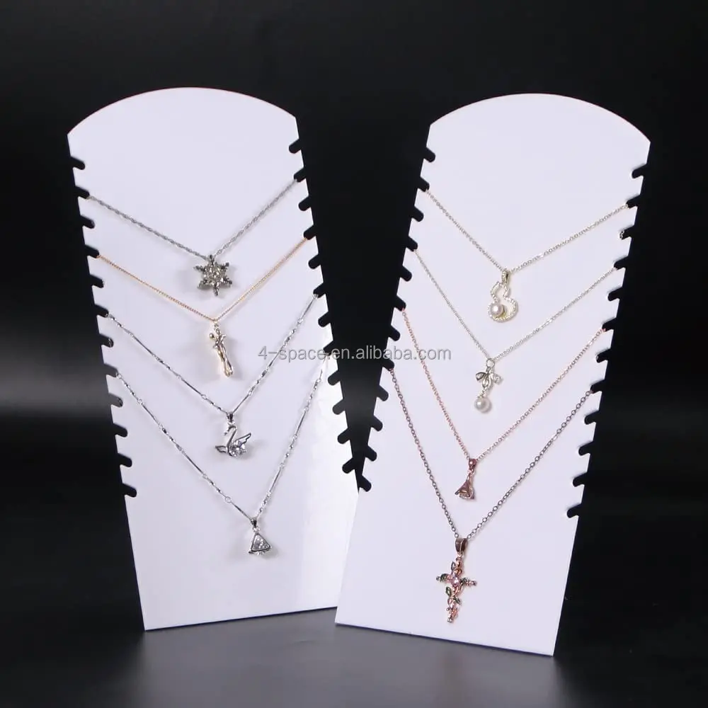 Red Velvet Jewelry Accessories Stand For 3 Dimensional Necklace Display ...