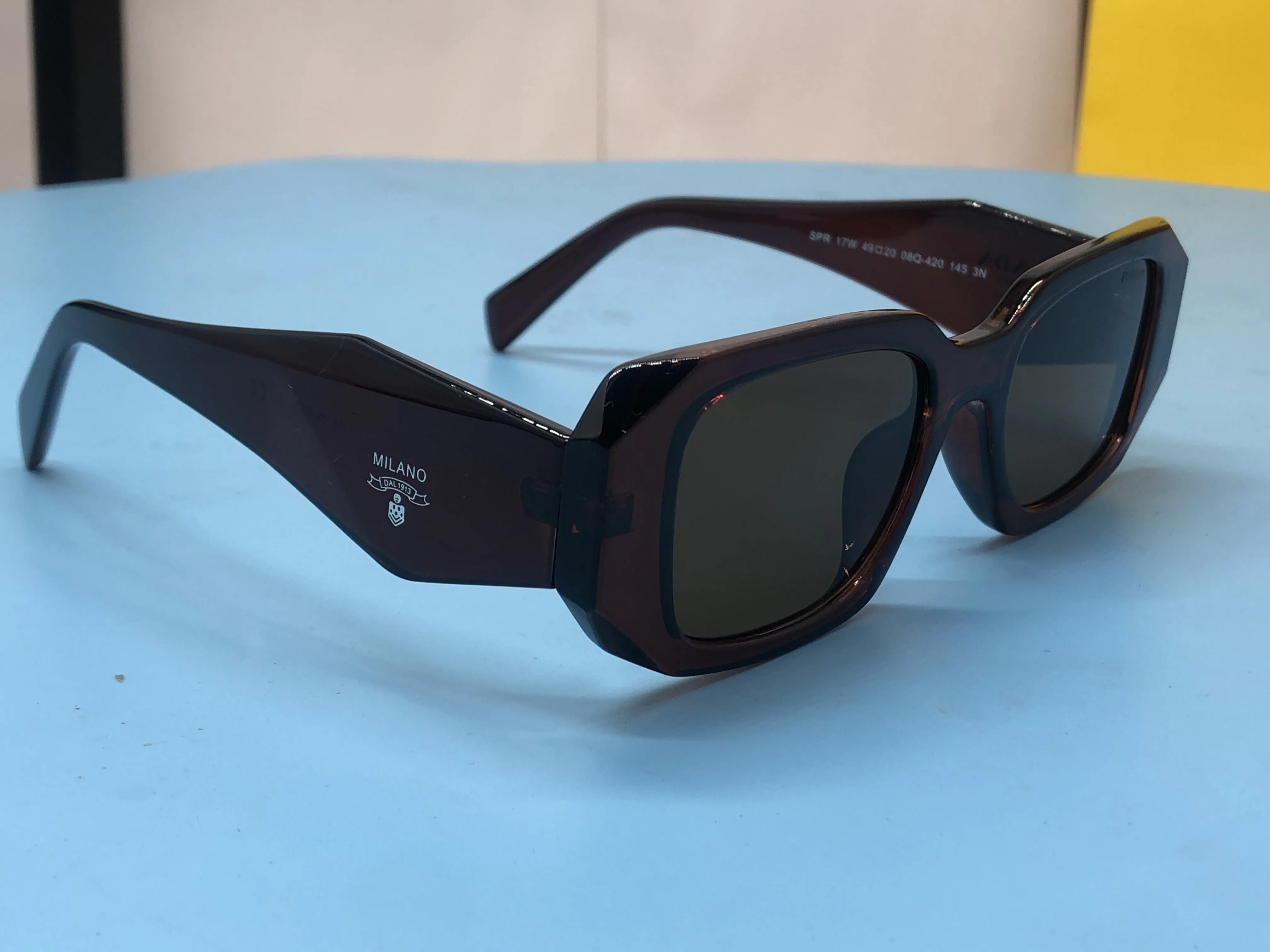 VASHAP SPR 17W Hexagon Sunglasses - Wholesale & Custom Logo