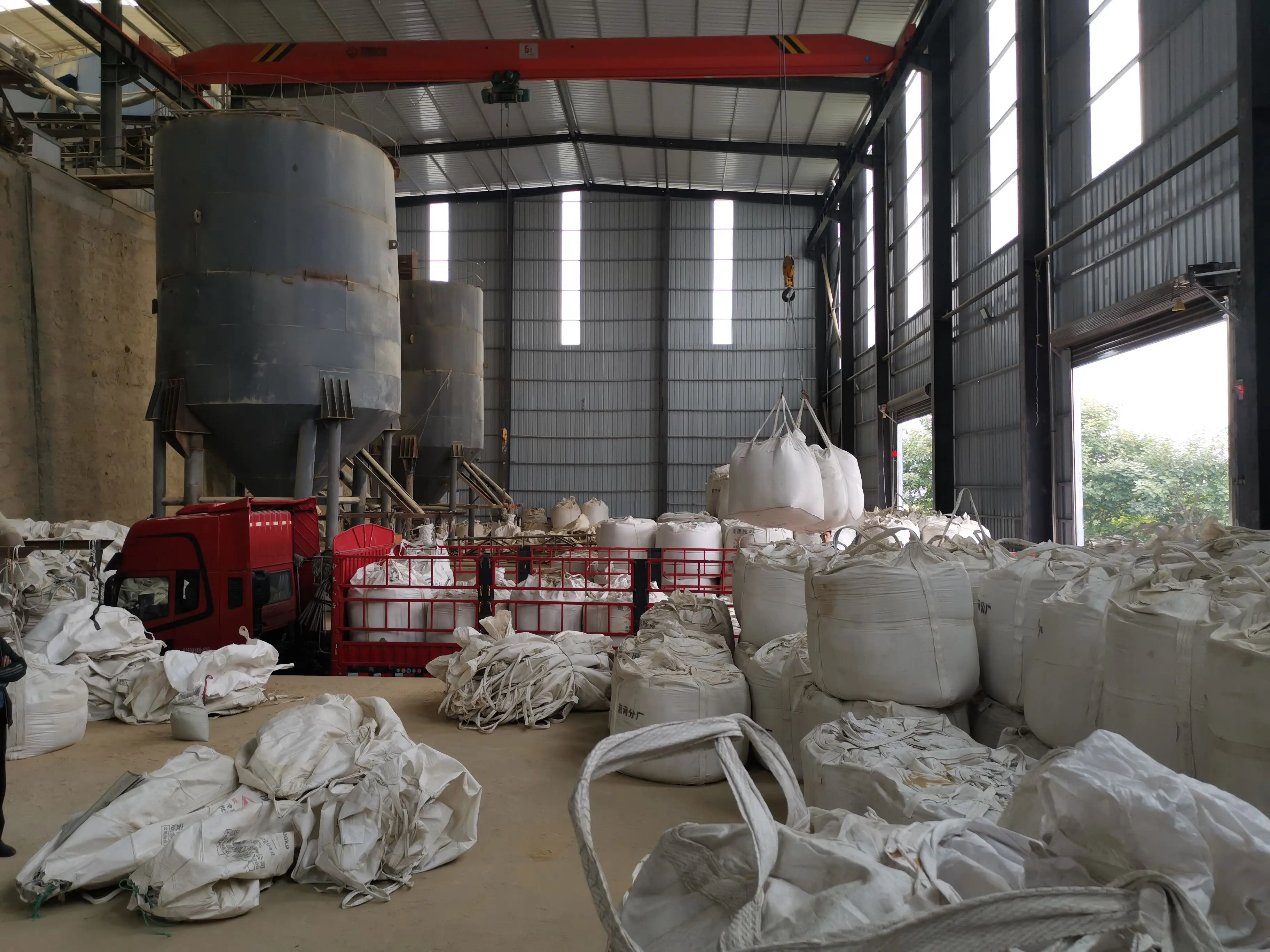 Factory Sale High Quality Ilmenite Concentrate Ore Tio2 Titanium Rutile ...