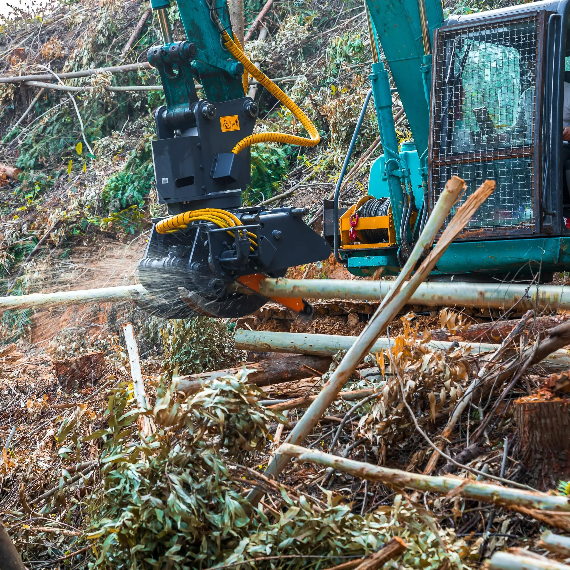 Rotating Log Grapple Saw Exceptional Control And Accurate Material ...