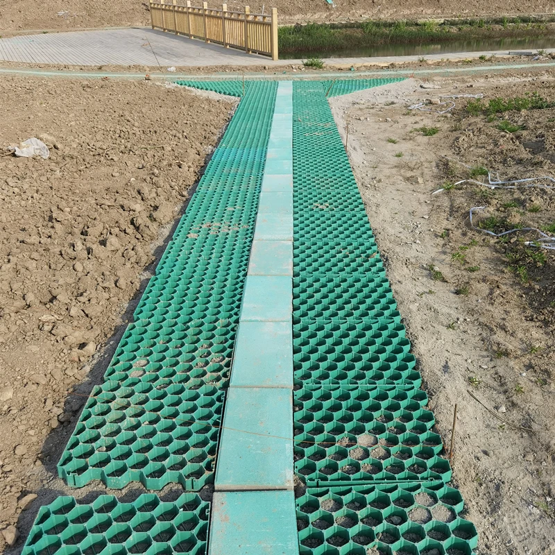 HDPE Plastic Pavers - Durable Gravel Stabilizer Grids