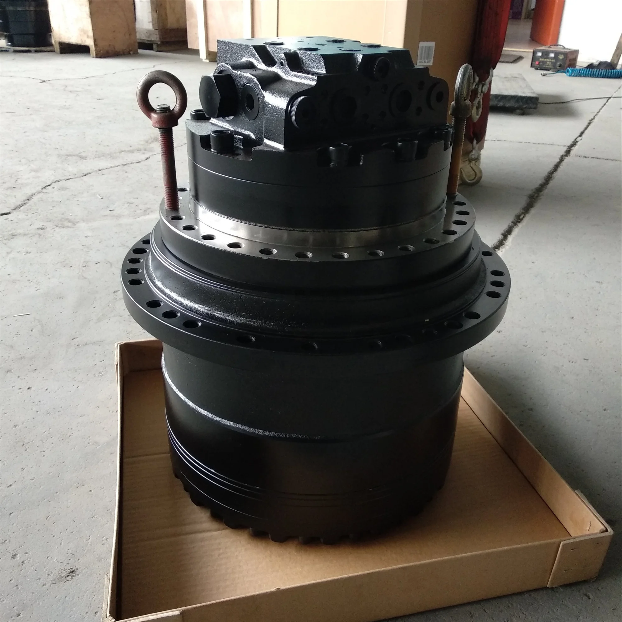 R220LC-9S Travel Motor - High-Quality Excavator Parts
