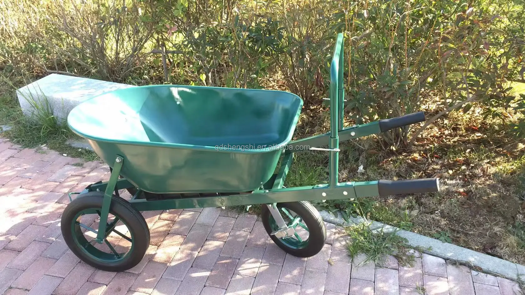 Three Wheels Wheelbarrow - Heavy Duty Garden & Construction