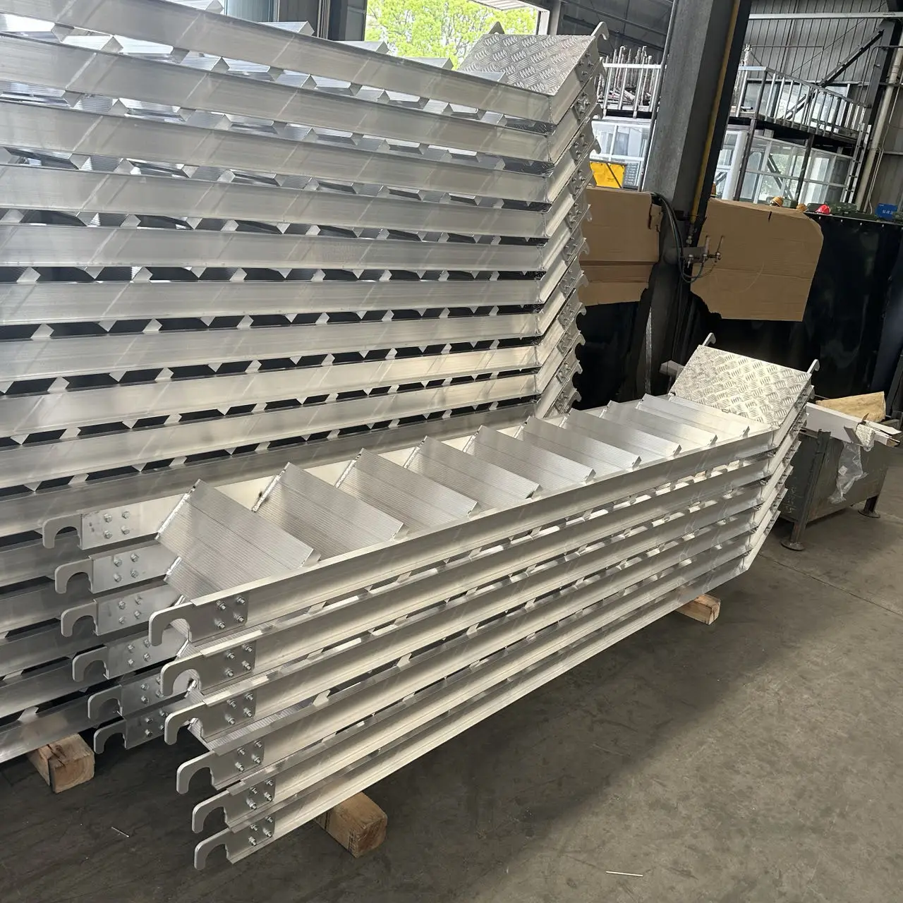 Aluminum Stair Scaffolding Tower for Construction Andamios Layher ...