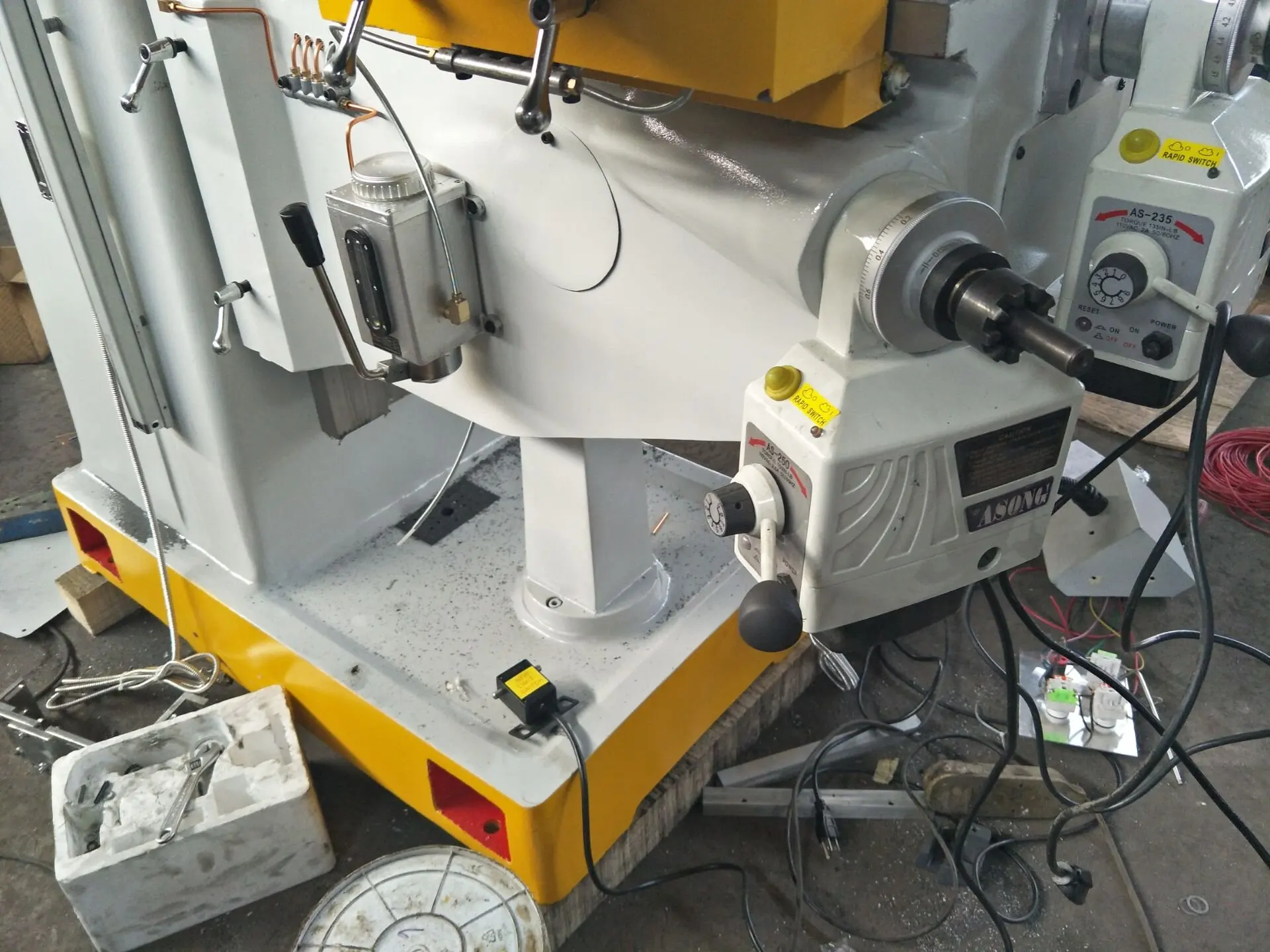 New Product Manual Mills Universal Milling Machine 3 Axis