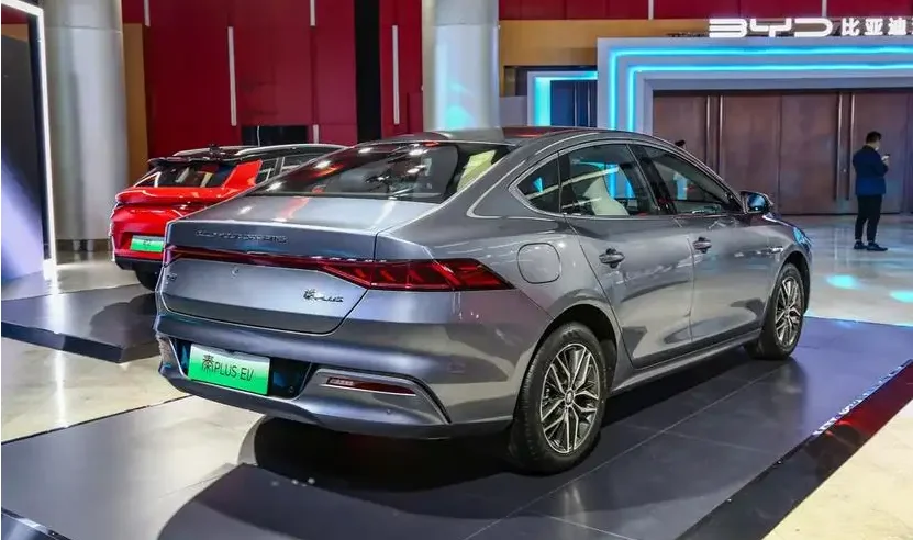 Cheap Byd Electric Cars Byd Qin Plus Dm-i Champion Sedan 2024 Phev Ev ...