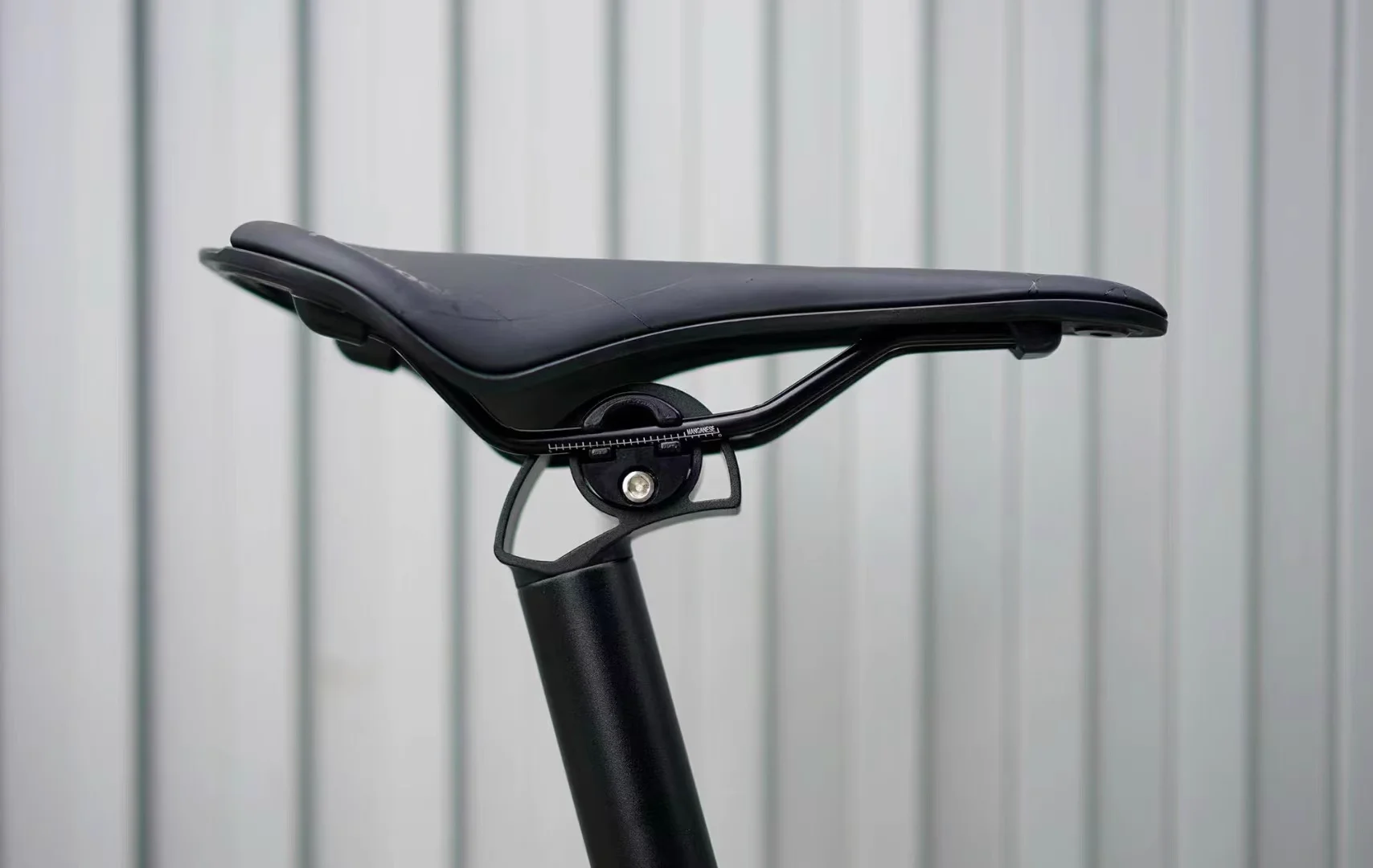 MINT Folding Bicycle - 18-Inch Disc Brake Parrot Mini Bike