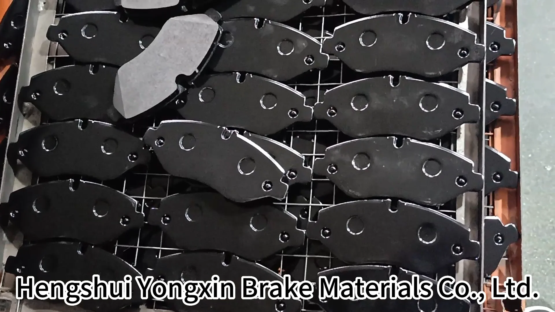 Auto Spare Parts Front Axle Brake Pads Set 8v0698151d D1760 For German ...