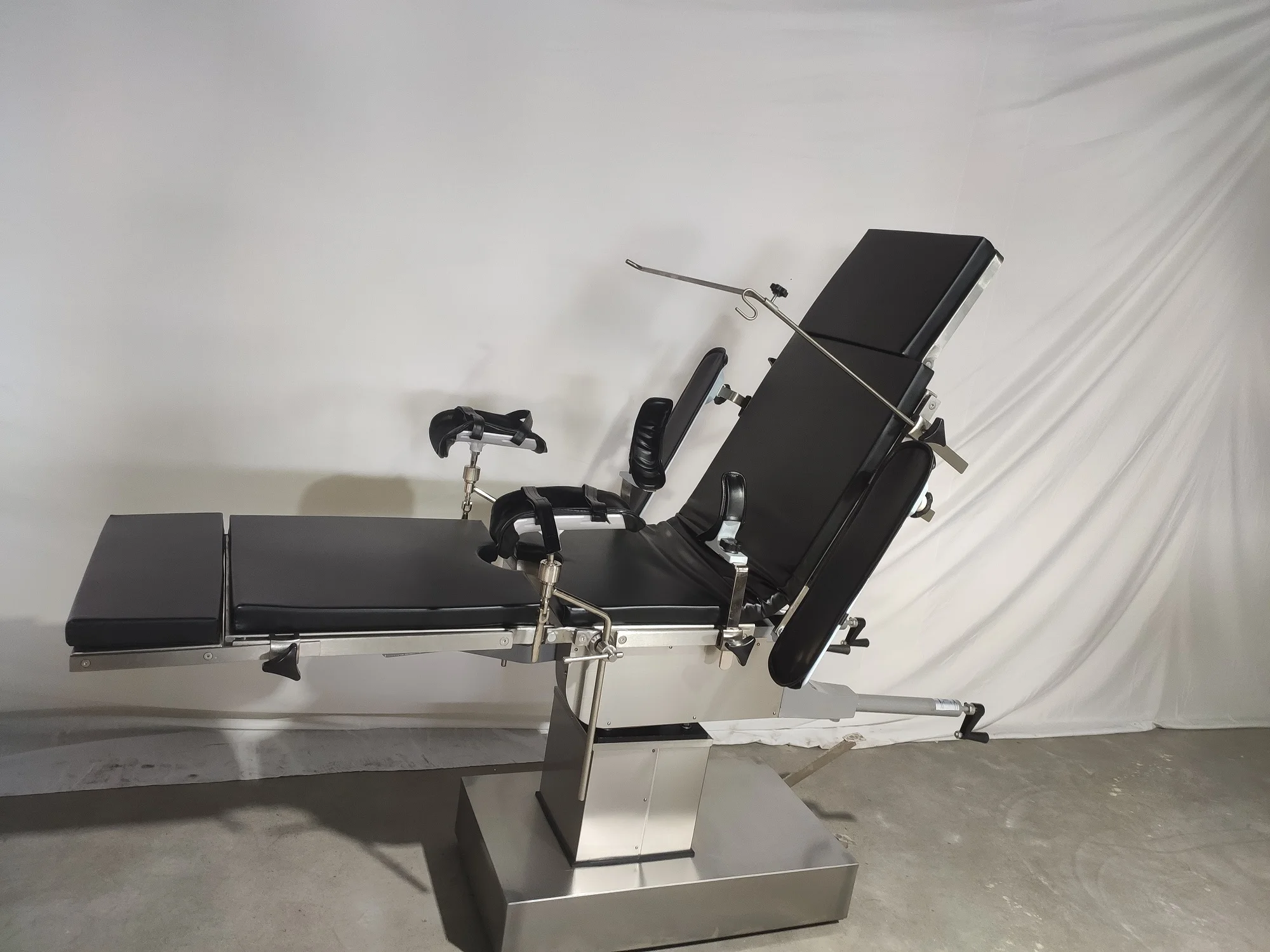 Manual Hydraulic Operating Table Hospital Ot Table 3008a