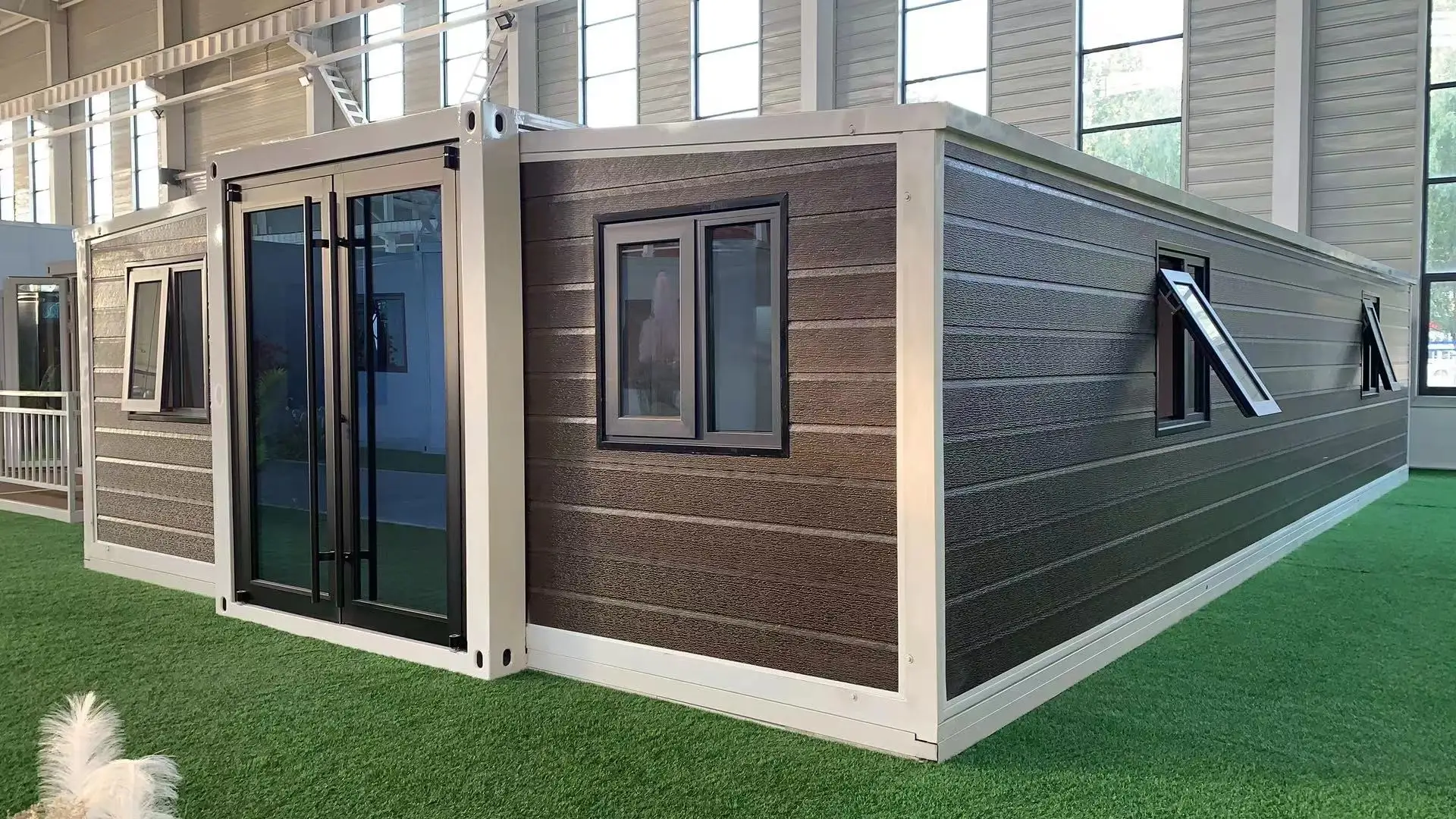 Flat Pack Foldable Container Office - Durable & Versatile