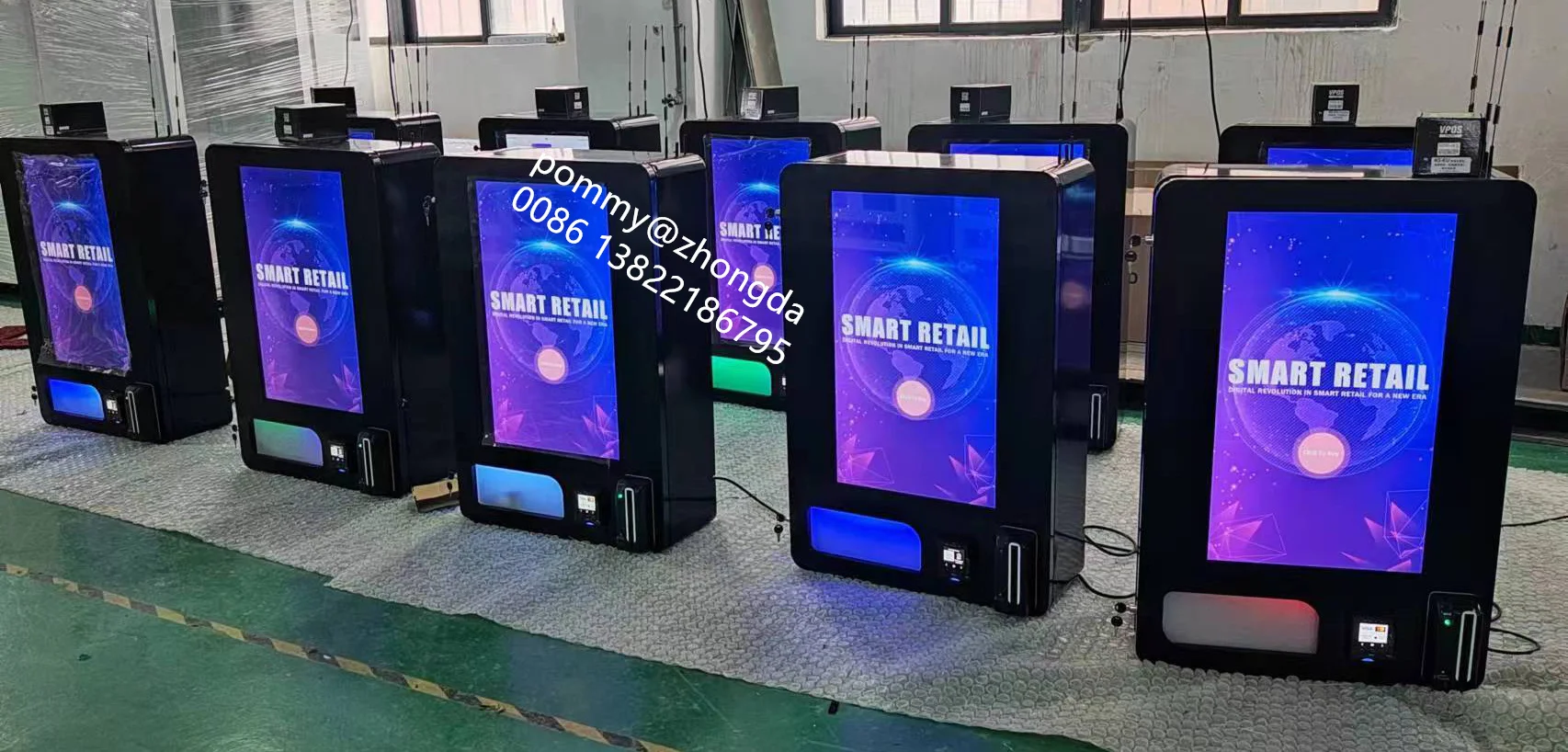 32" Digital Touch Screen Vending Machines with Remote Control
