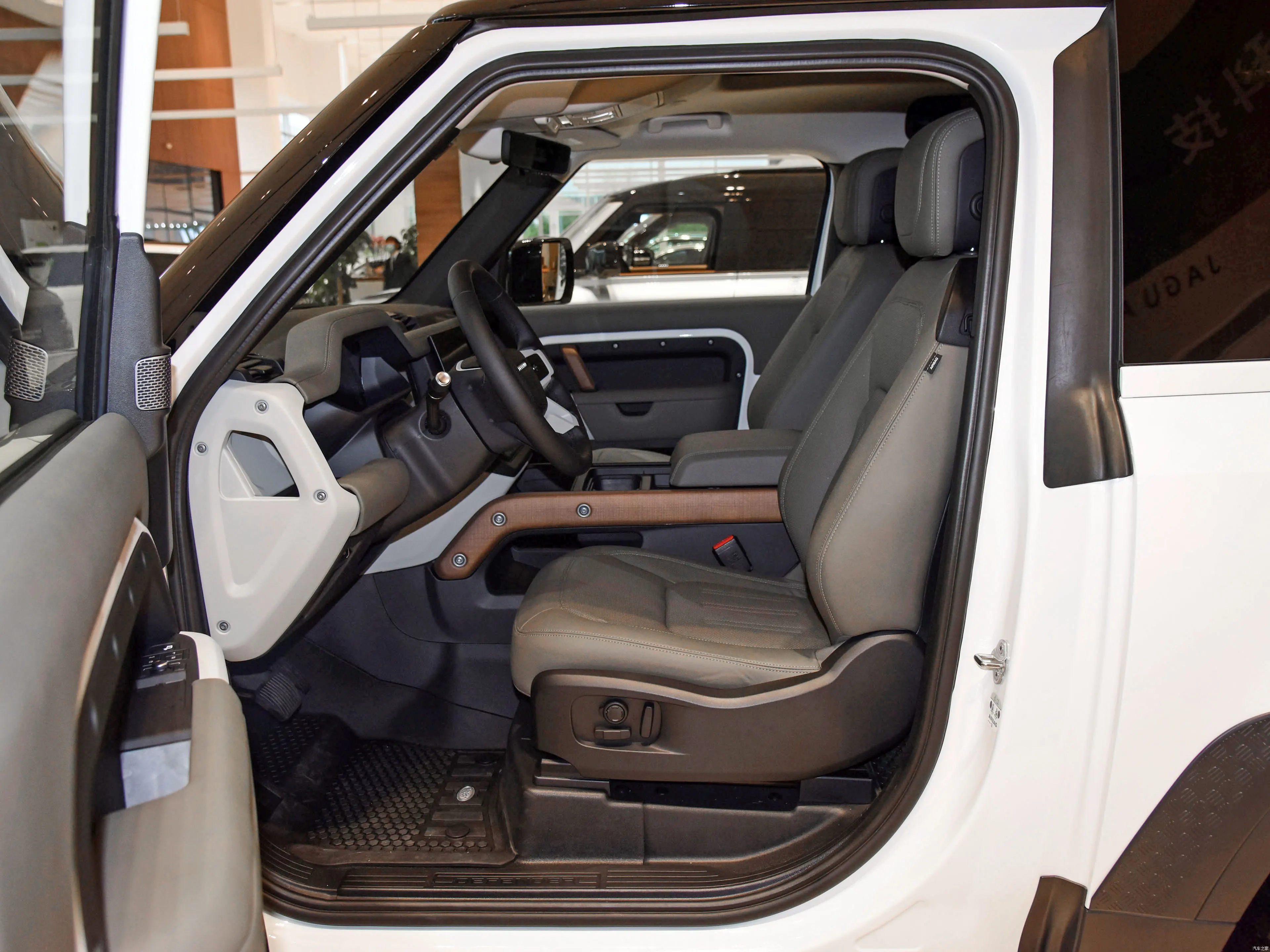 2022 Land Rover Defender 110 P400 Se Used Car European Version - Buy ...