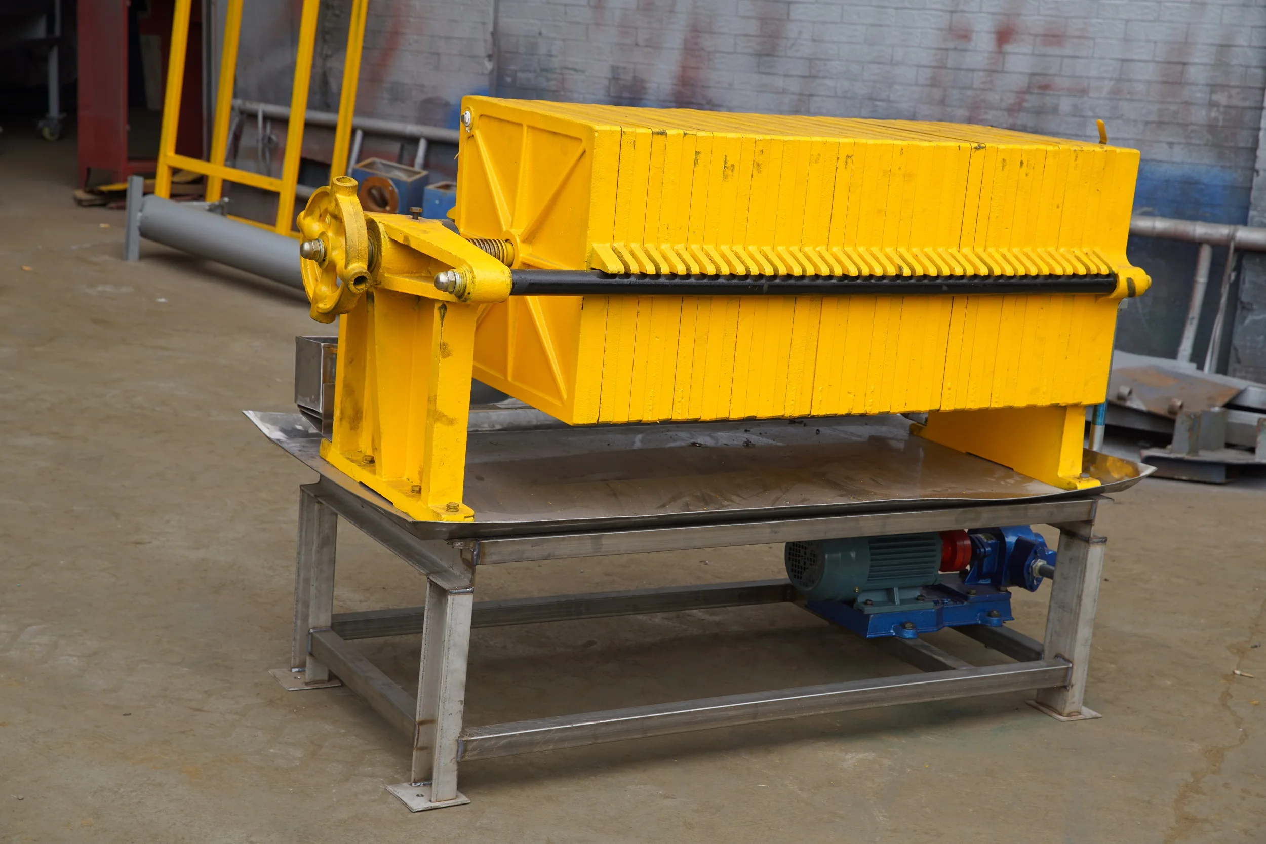 Oil Filter Machines Coconut Oil Filter Oil Filter Making Machine ...