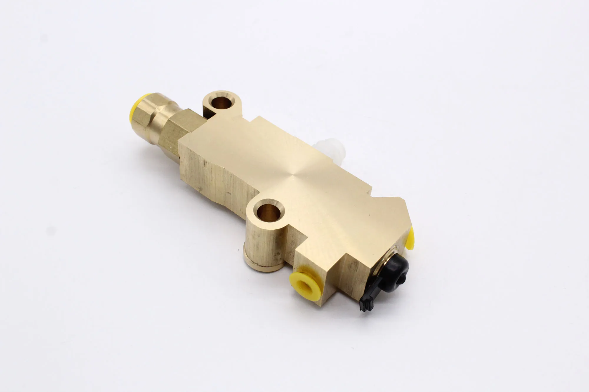 Brake Proportioning Valve for 1978-1987 Chevy GMC Trucks