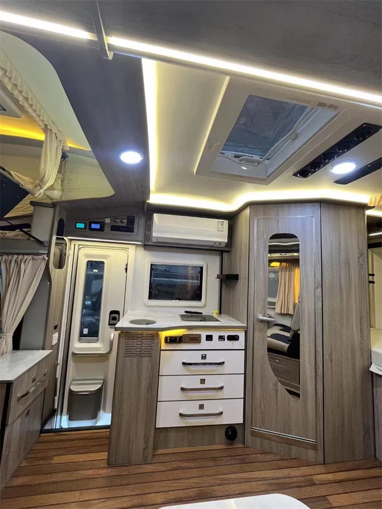 IVECO RV Caravan - Luxury Motorhome for Camping & Travel