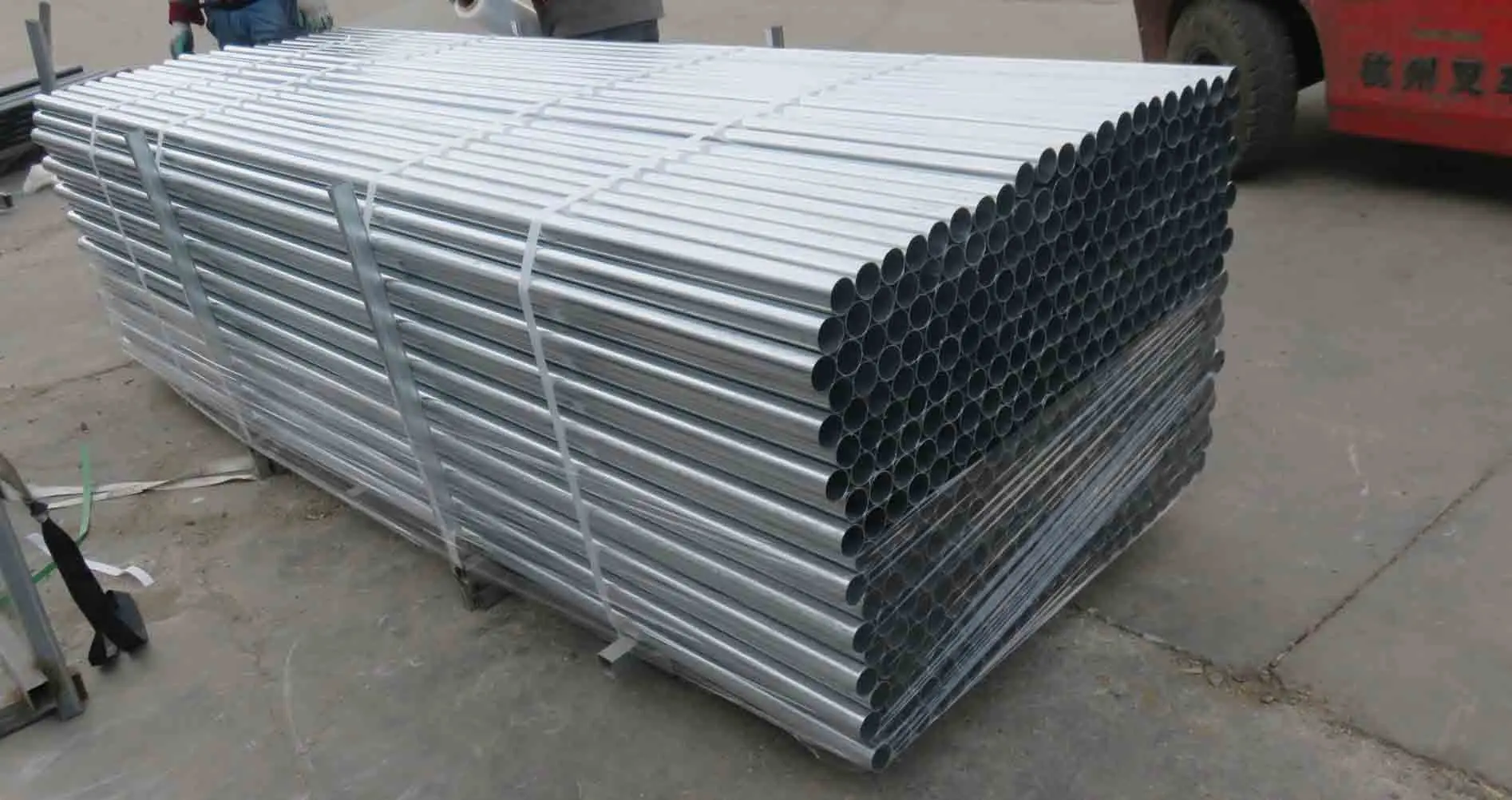 Cheap Wire Mesh Fence For Boundary Wall Basketball Court Fence Netting ...