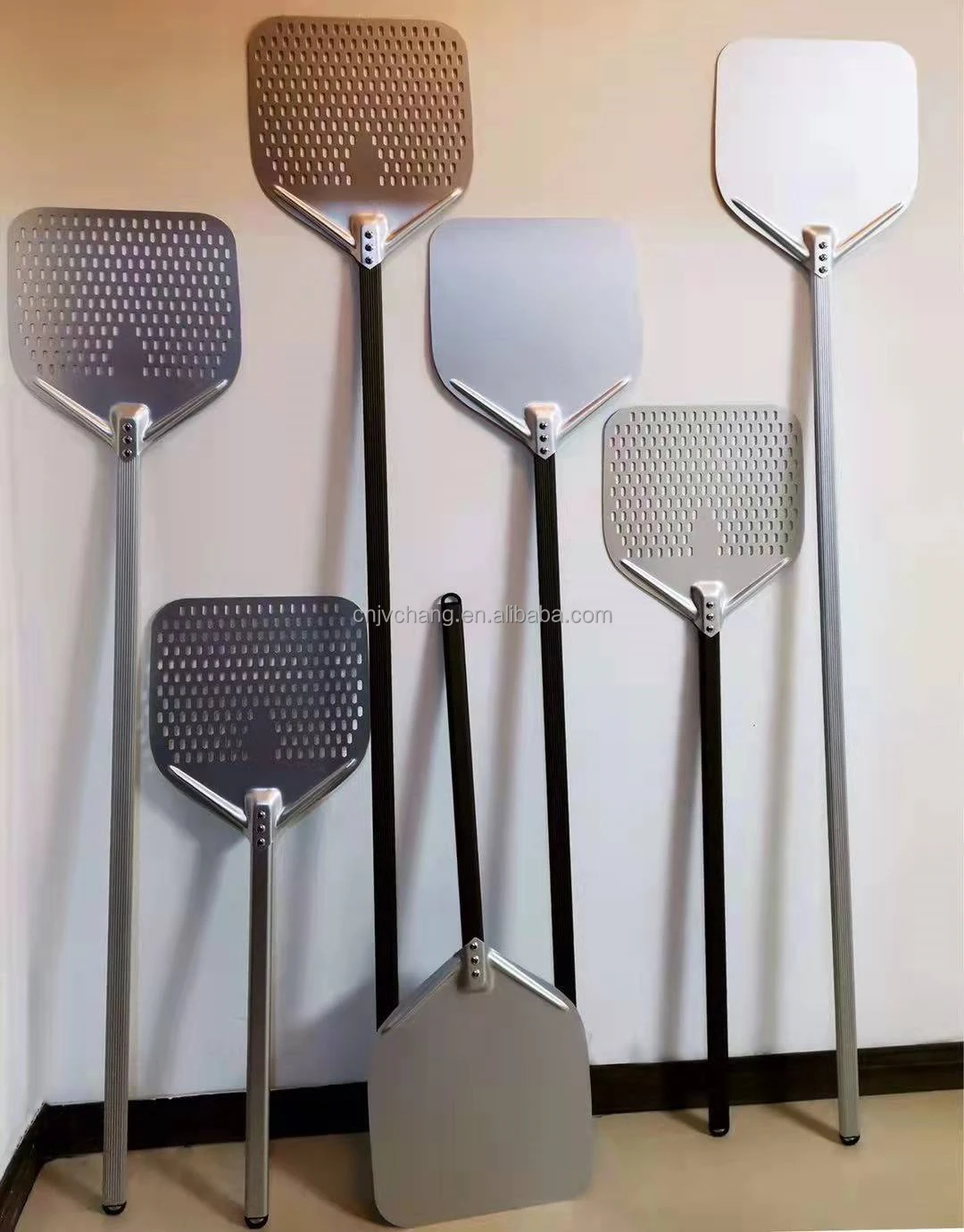 Metal 30cm 33cm 35cm Perforated Anodized Aluminum Pizza Peel Shovel ...