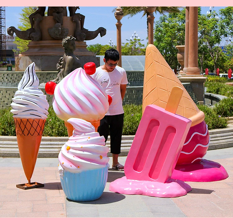 Outdoor Fiberglass Candy Cone Sculpture for Garden Decor