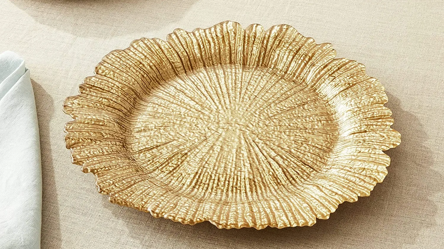 13 Round Gold Reef Charger Plates For Dinner Weddings Gold Charger ...