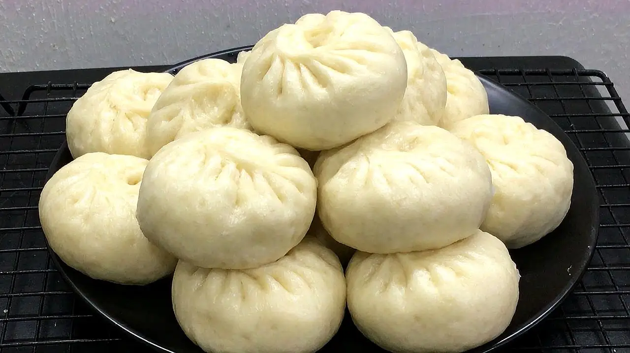 Industrial Automatic Steamed Stuffing Bun Momo Bun Machine Bun Making ...