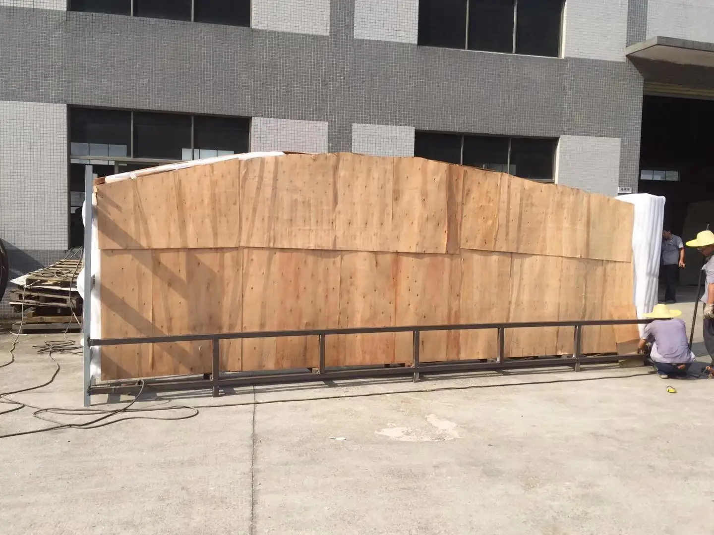 Professional Custom Gas Filling Station Canopy And Green Price Signs ...