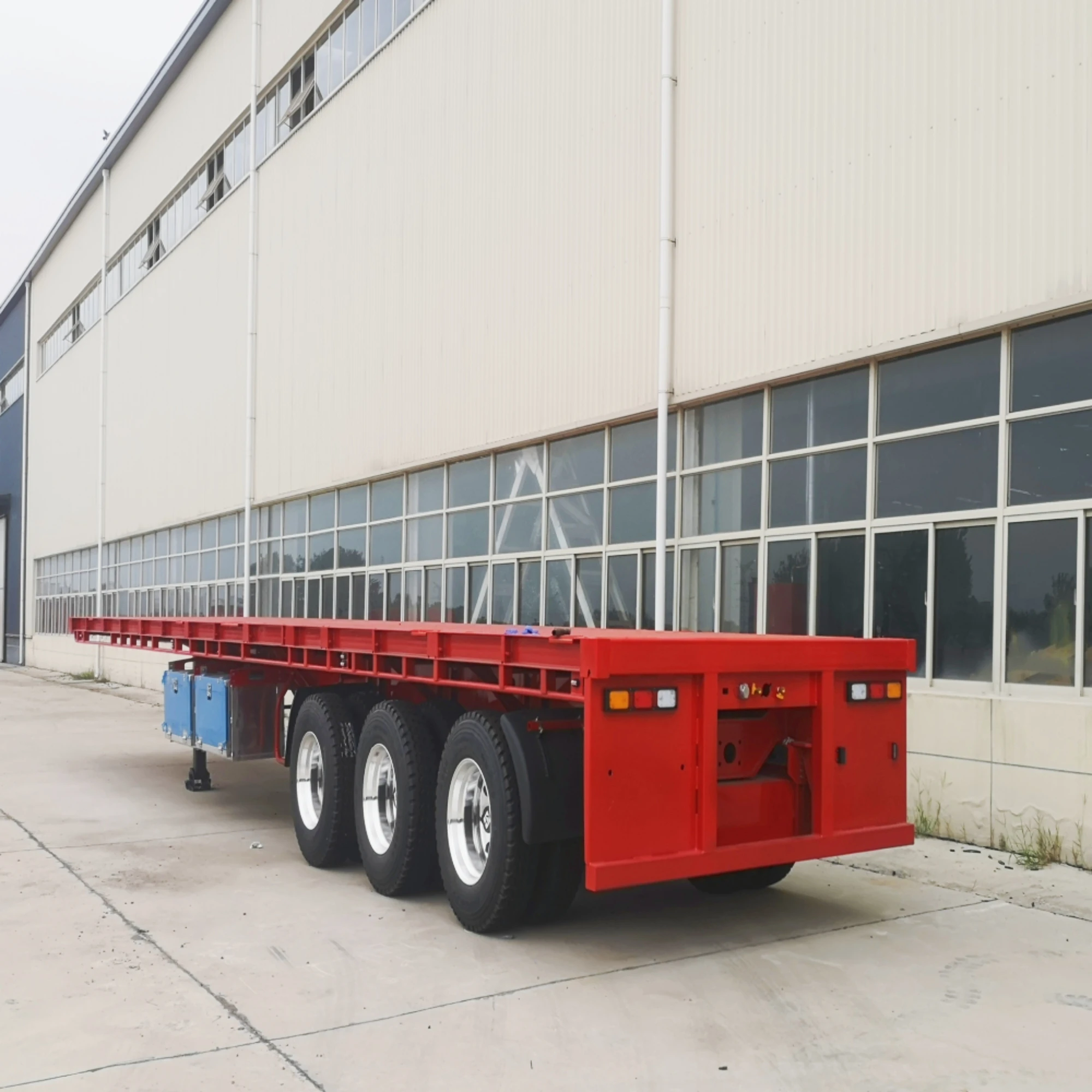 CHANGCHI High-grad Tri-Axle Flat Deck Trailer High Strength Straight ...